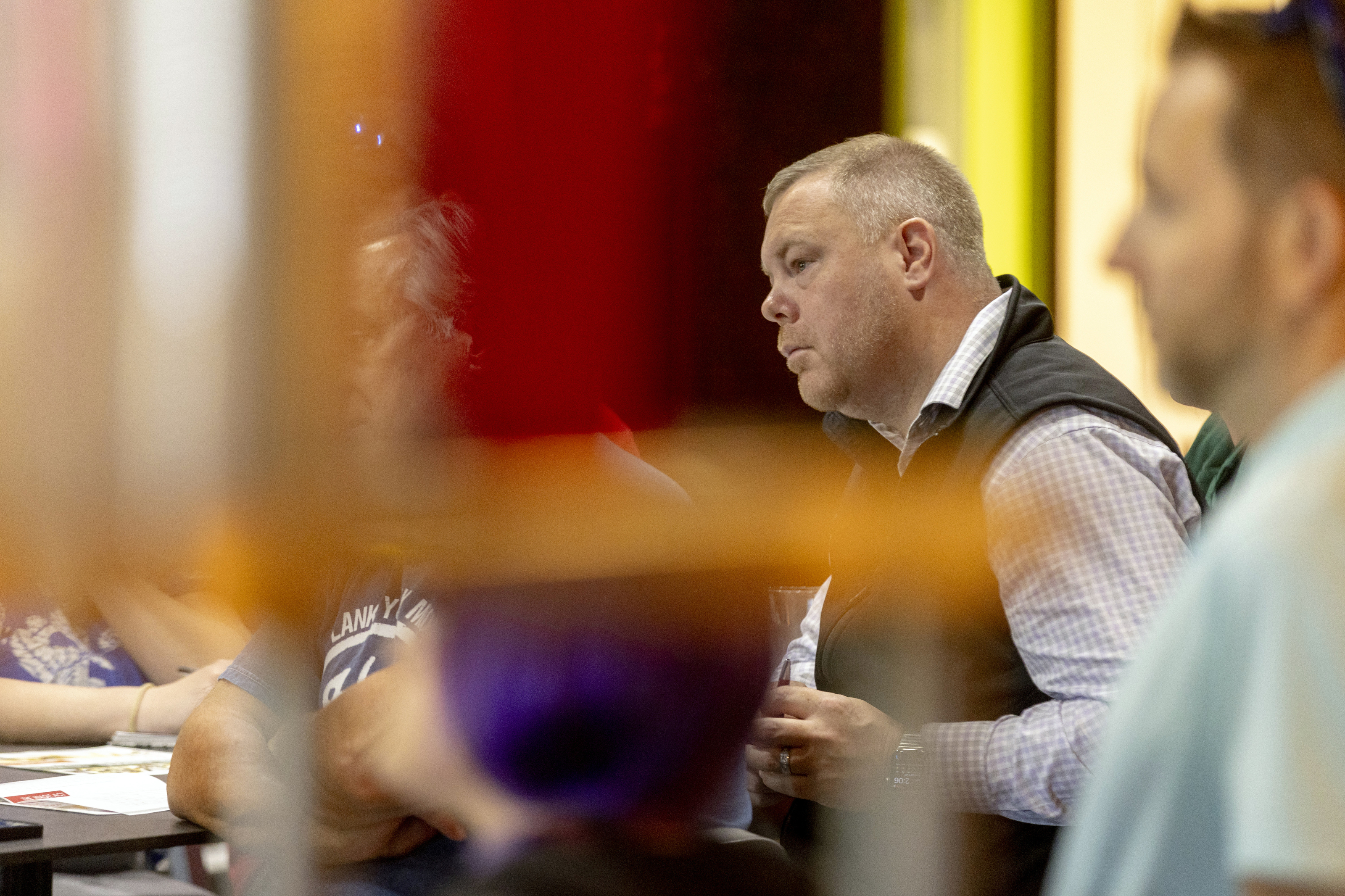 Lapeer business owners voice concerns over ending tipped minimum wage ...