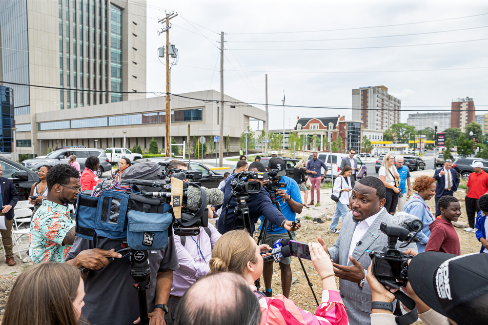 LeSean McCoy’s Savoy 48 groundbreaking ceremony - pennlive.com