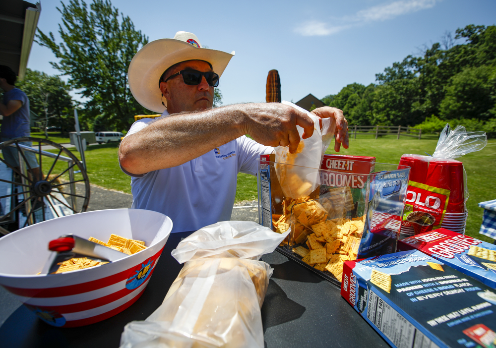 Coopersburg man wins a 'Dude-Ranch-Staycation’ from a contest ...