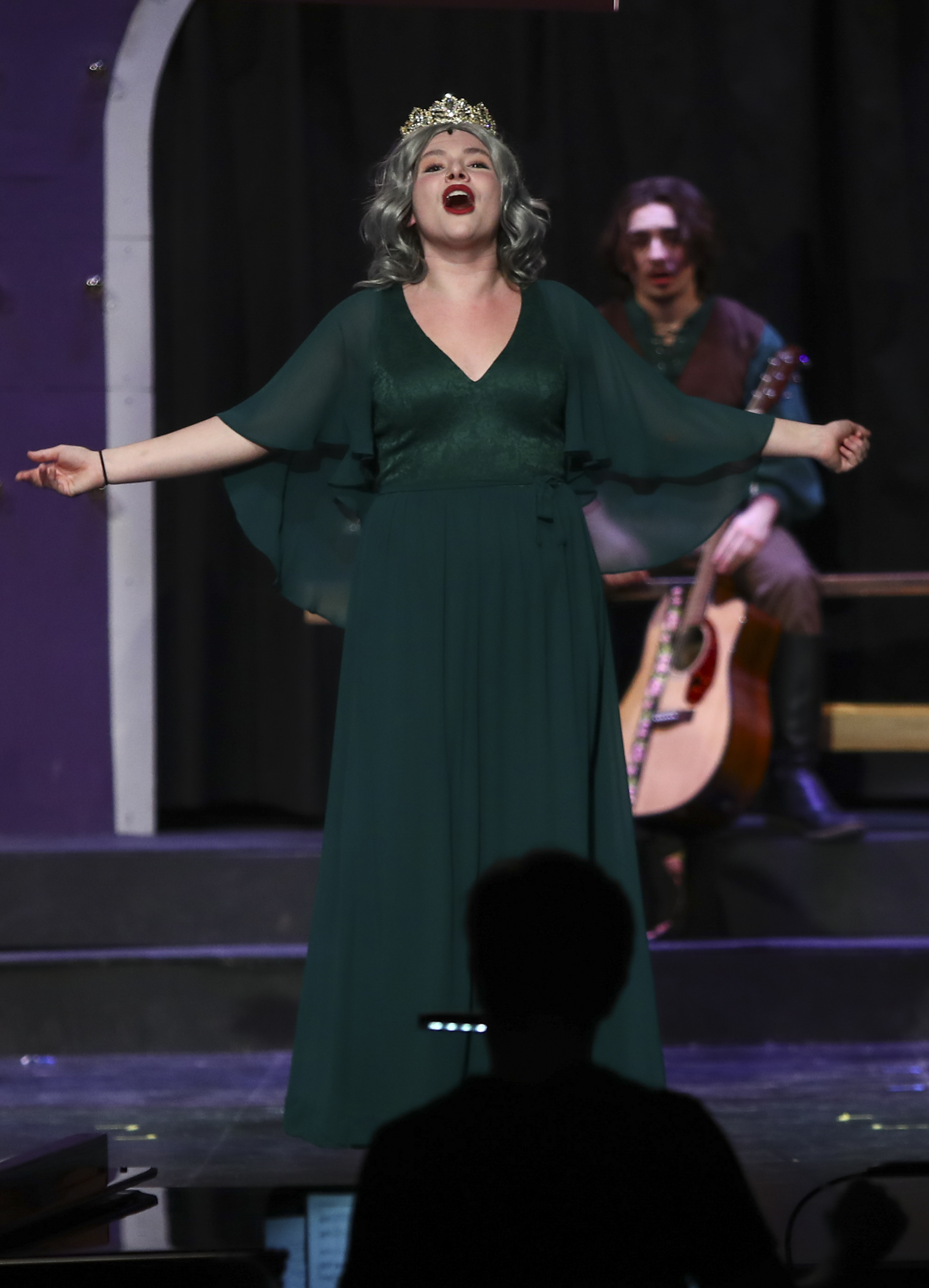 Wilson Area High School holds dress rehearsal for 'Pippin ...
