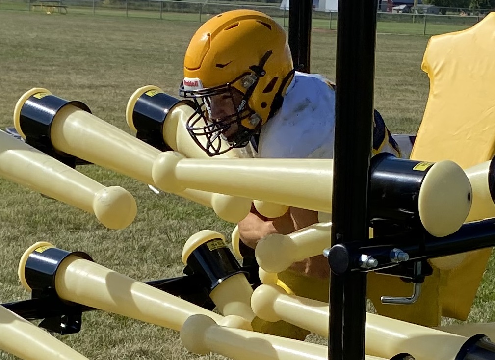 Standish-Sterling football team preparing for the 2022 season - mlive.com