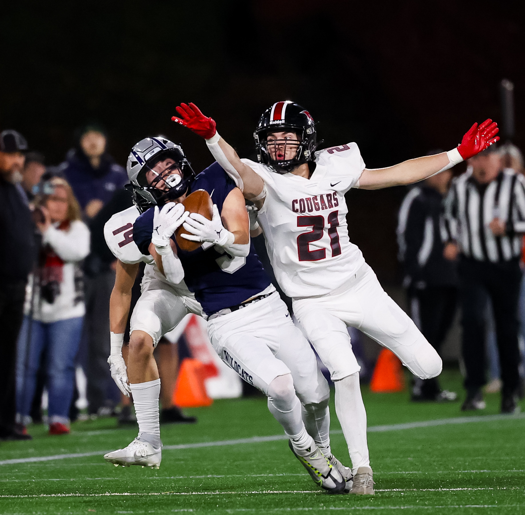 OSAA Class 5A football state championship game: Wilsonville Wildcats vs ...