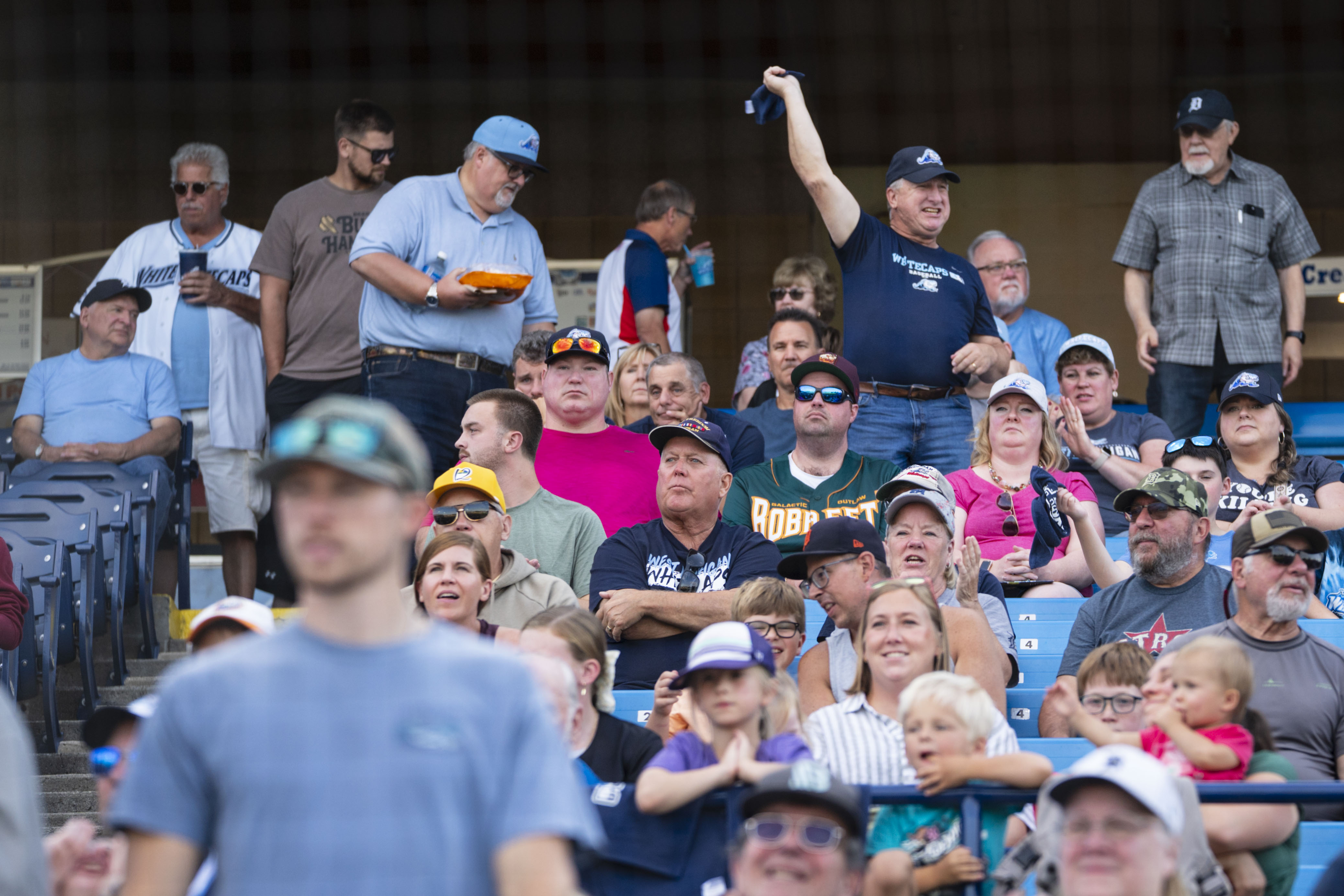 Whitecaps beat the Captains, move on to Midwest League Championship ...