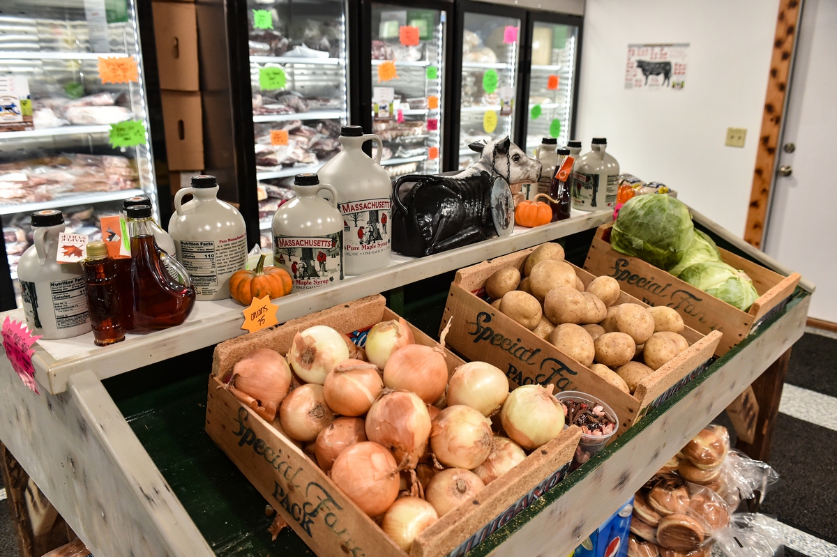 Autumn Mist Farm opens new restaurant and meat store - masslive.com