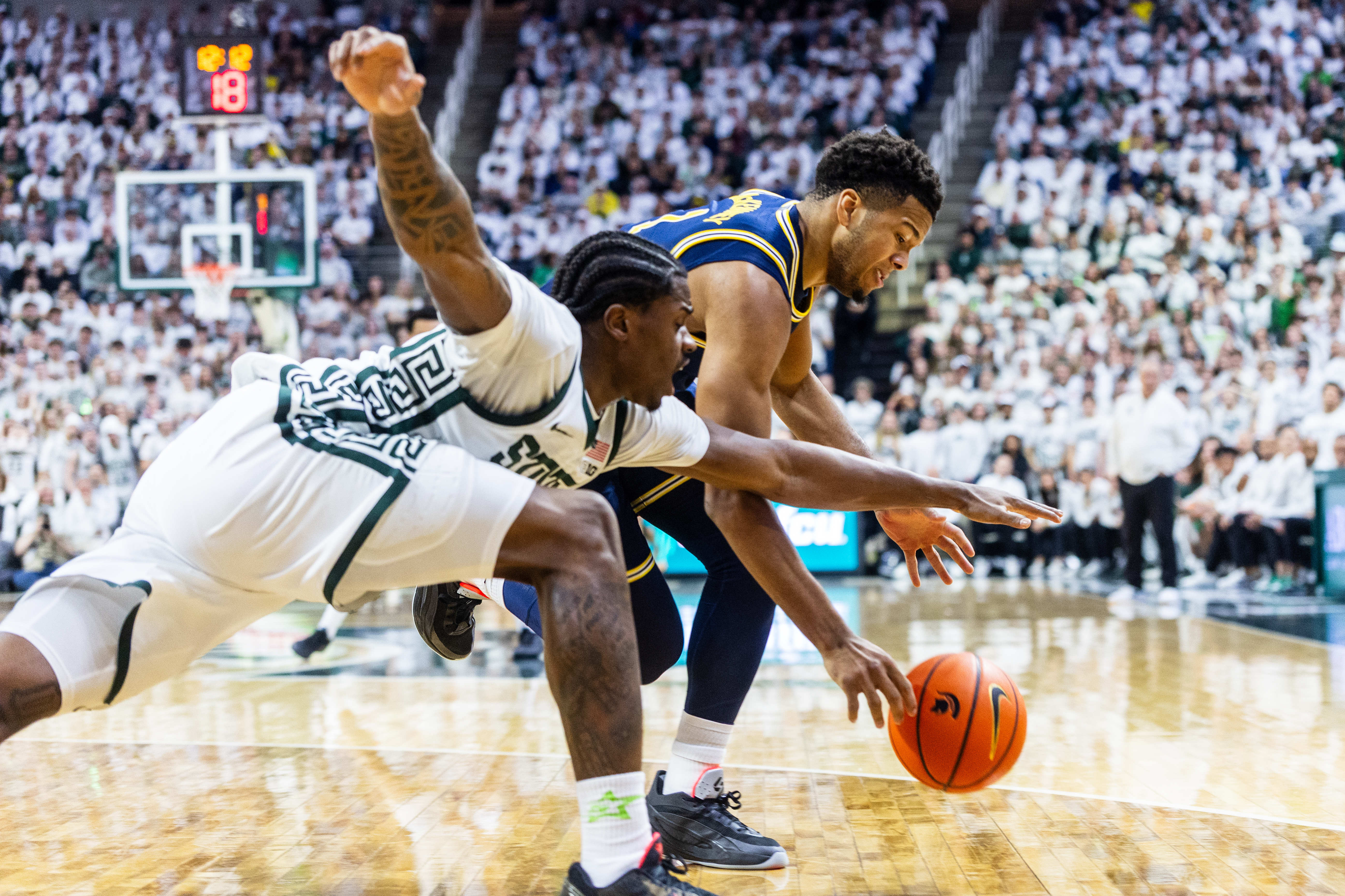 No. 7 Michigan State basketball hosts No. 3 Michigan in rivalry ...