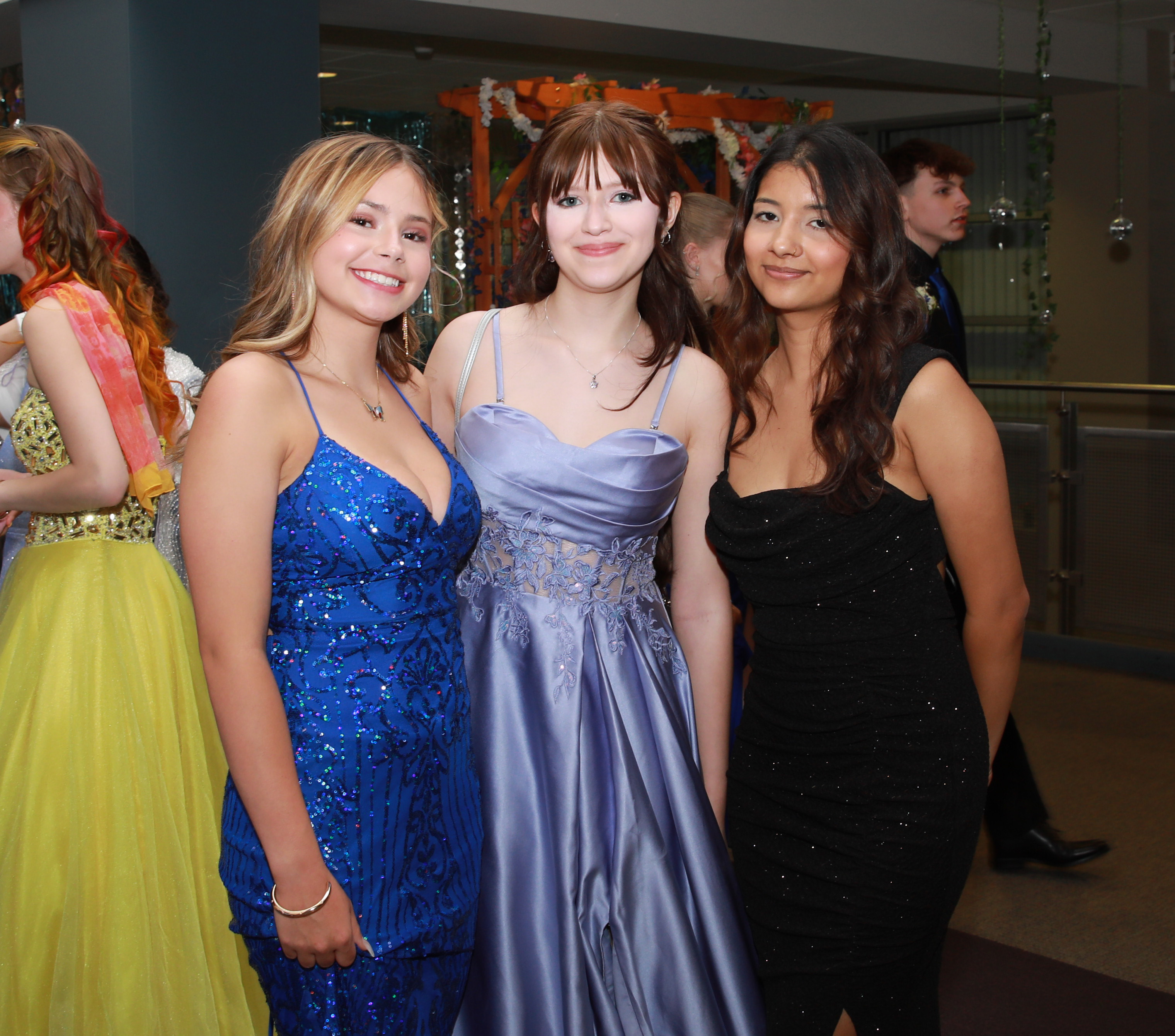 Prom 2025: Cuyahoga Falls High School (77 photos) - cleveland.com