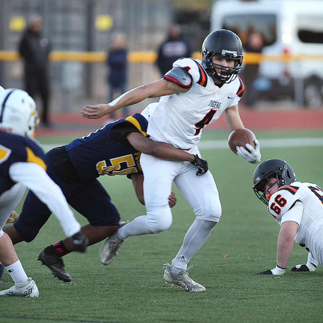 South Hadley vs Putnam Football 10/21/22 - masslive.com