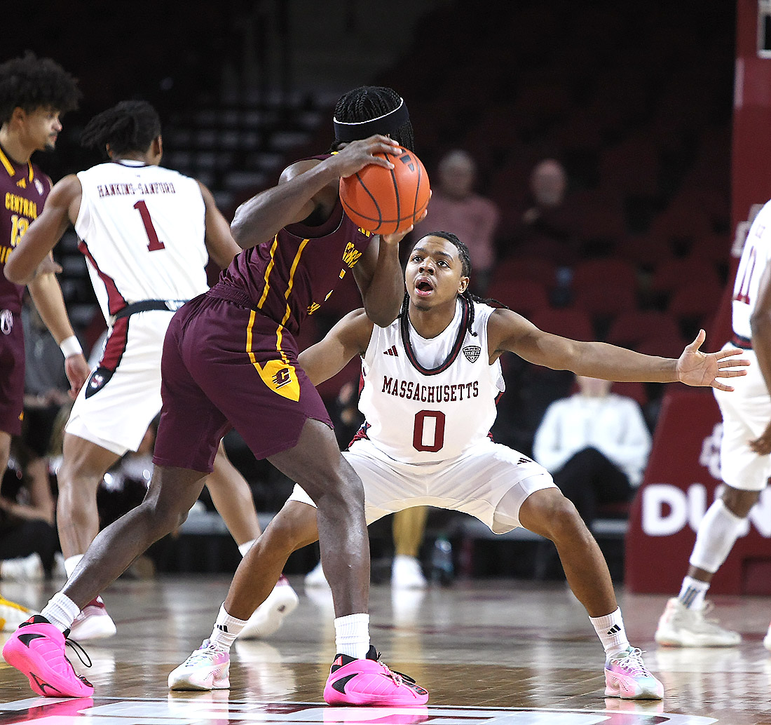 UMass Men's Basketball vs Central Michigan 2/3/26 - masslive.com