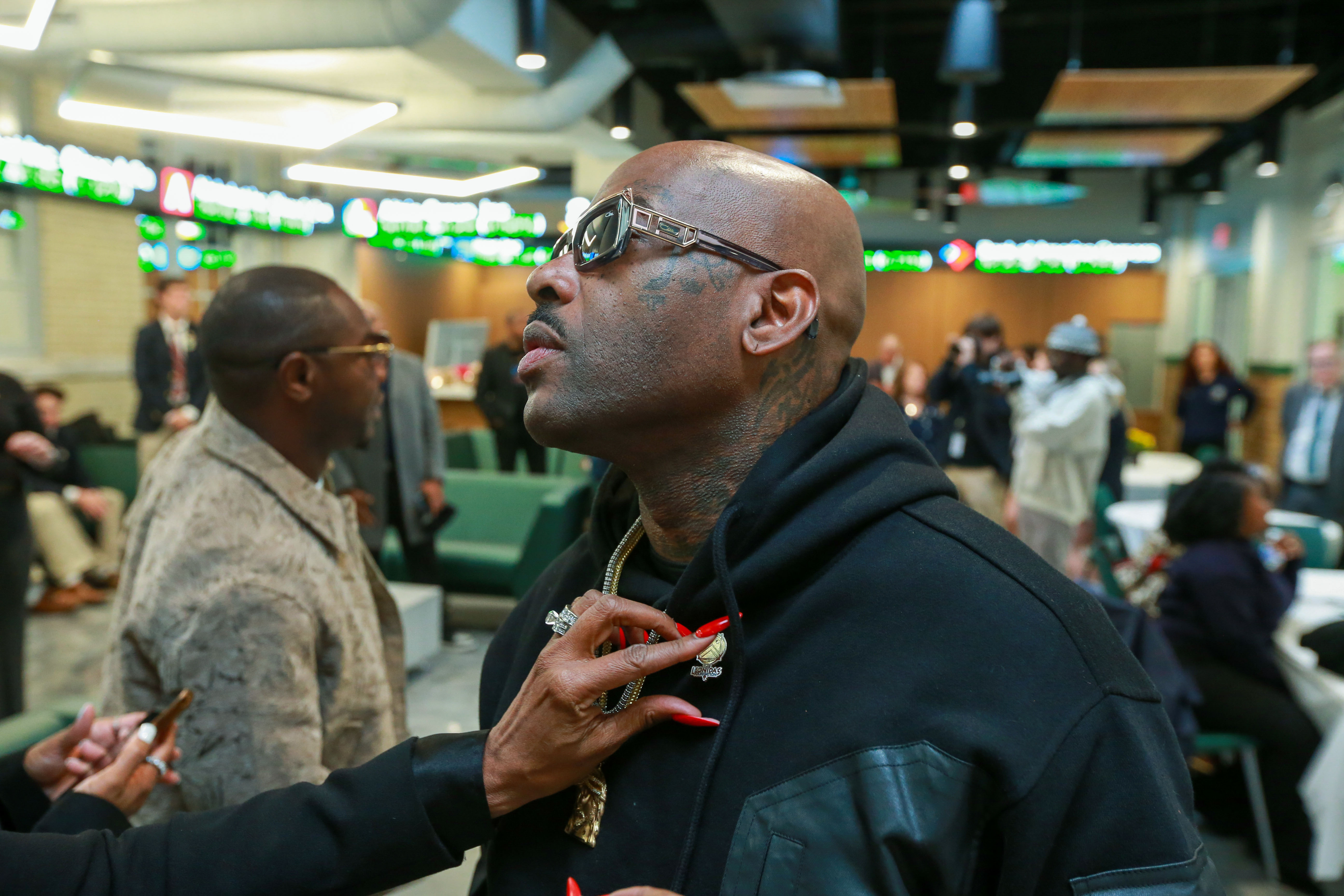 Naughty By Nature rapper unveils mentor program at Newark high school ...