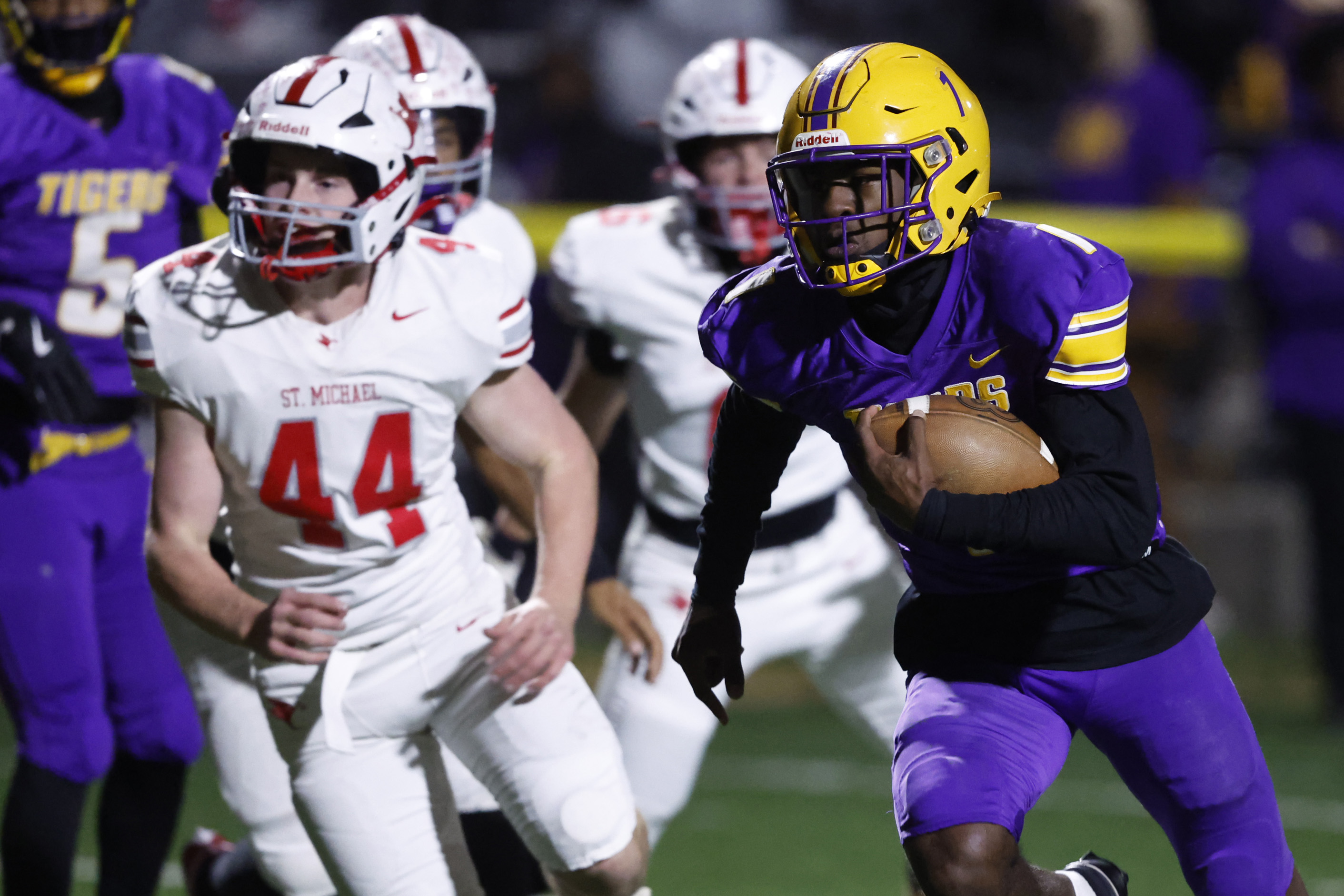 St. Michael at Fairfield 4A Football Playoffs - al.com