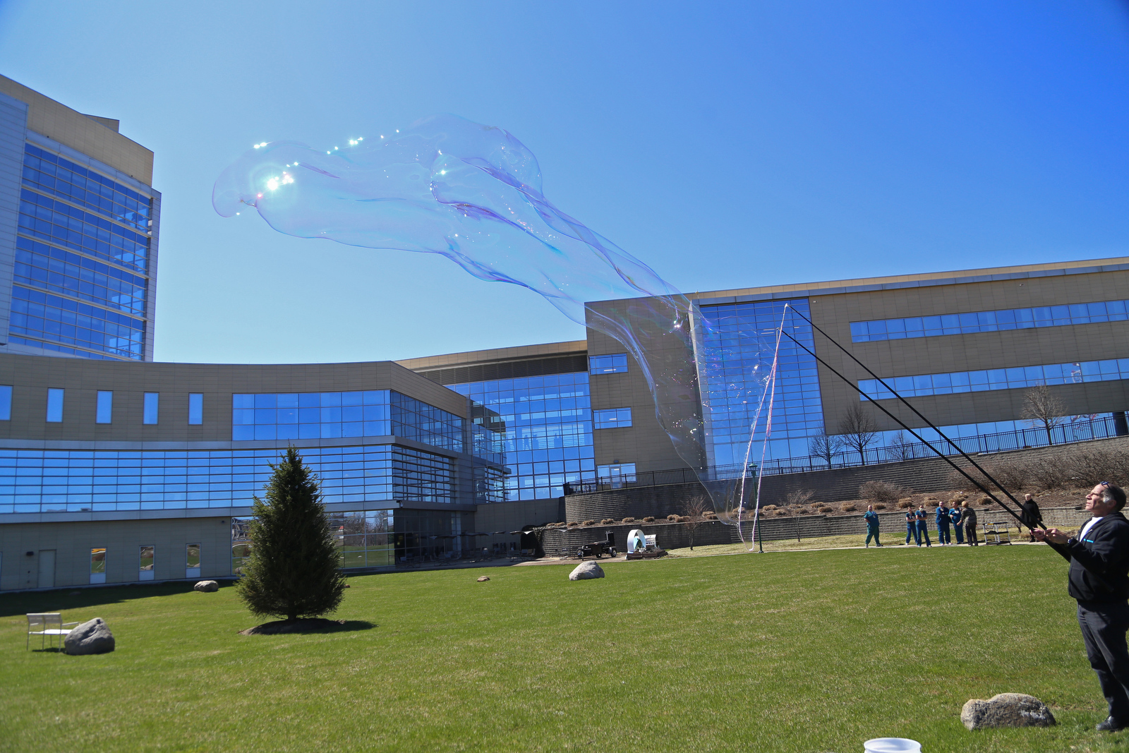 Bubbles, bubbles everywhere - cleveland.com