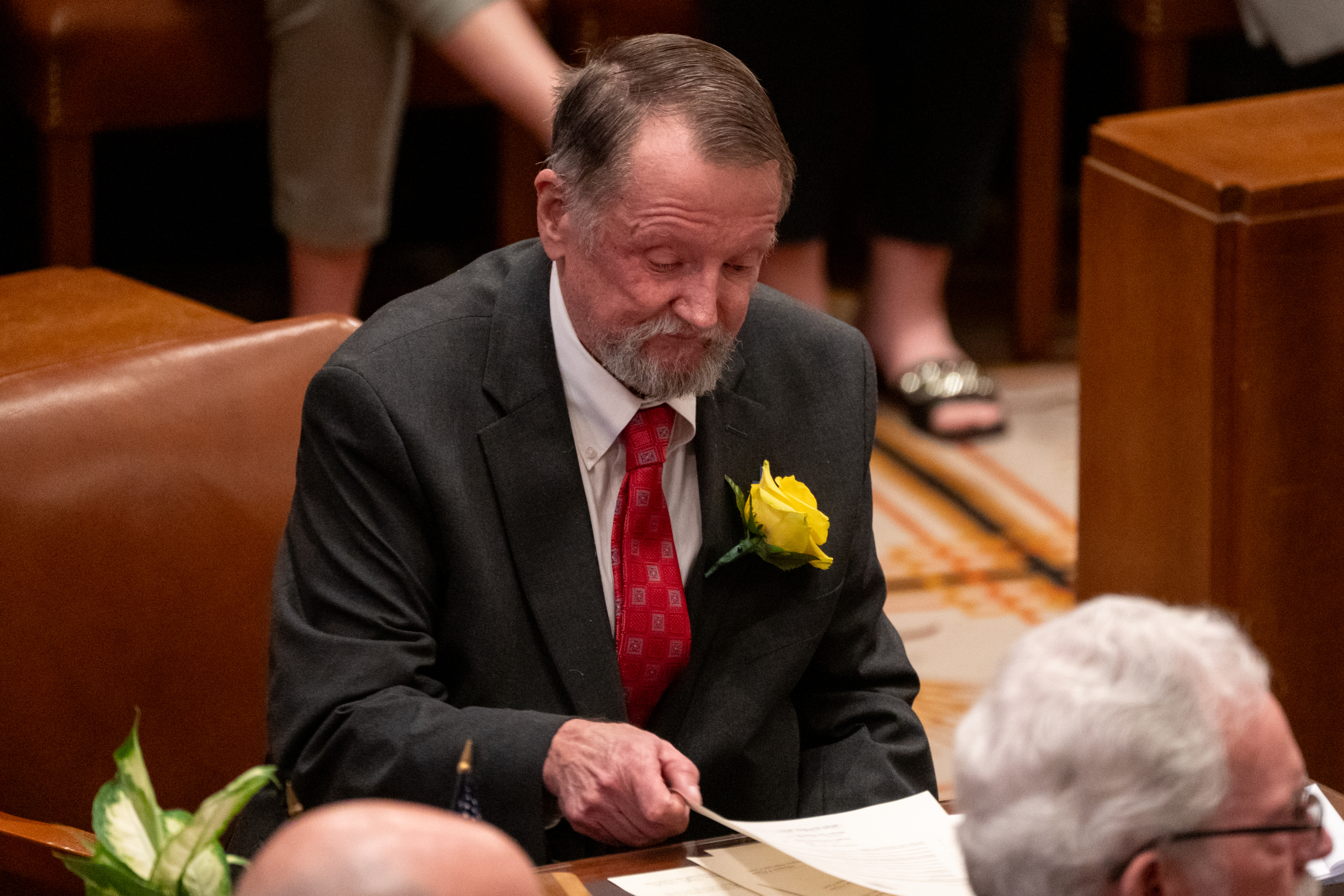 Oregon lawmakers sworn in at Salem Capitol January 2025 - oregonlive.com