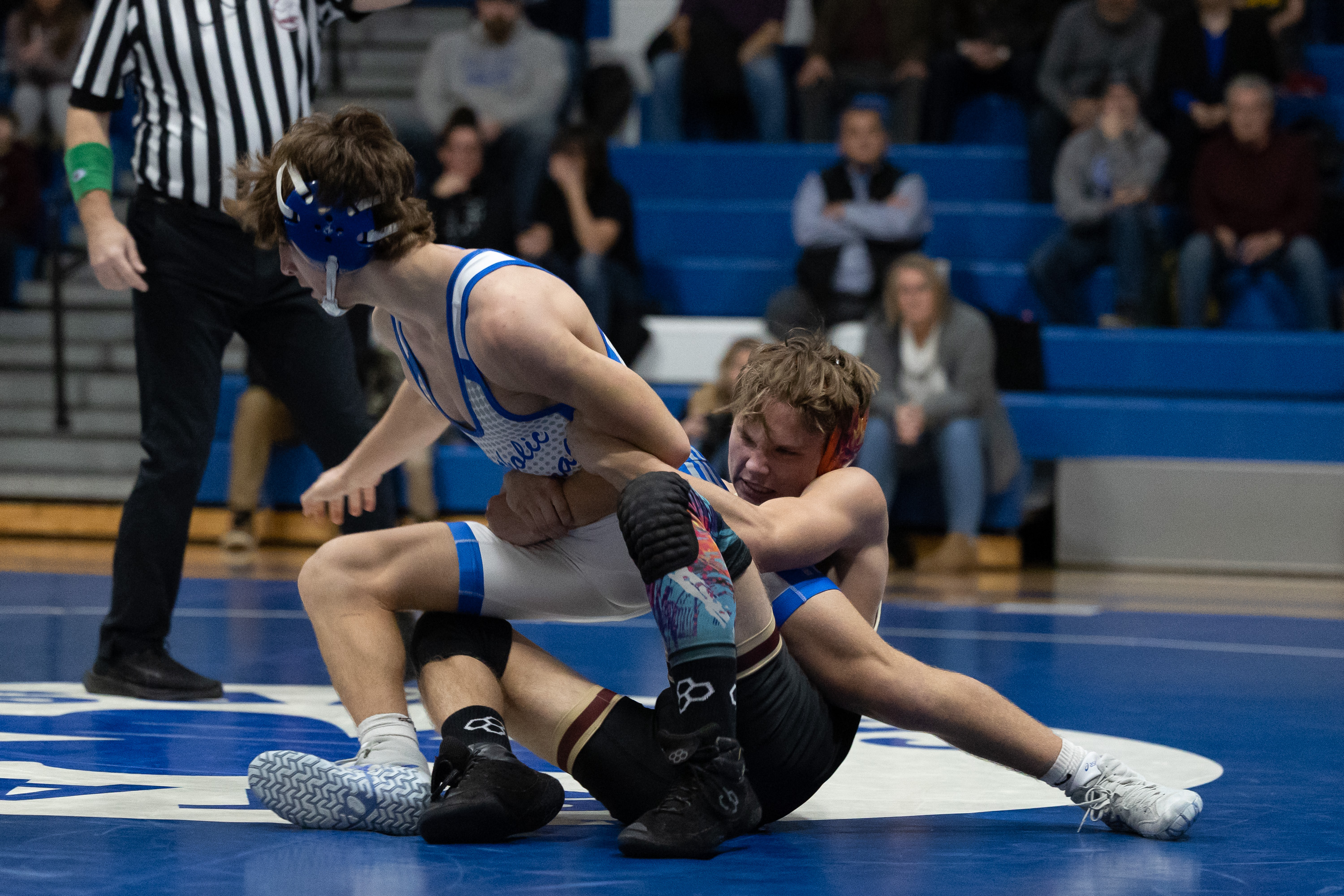 Detroit Catholic Central hosts Davison for boys wrestling - mlive.com