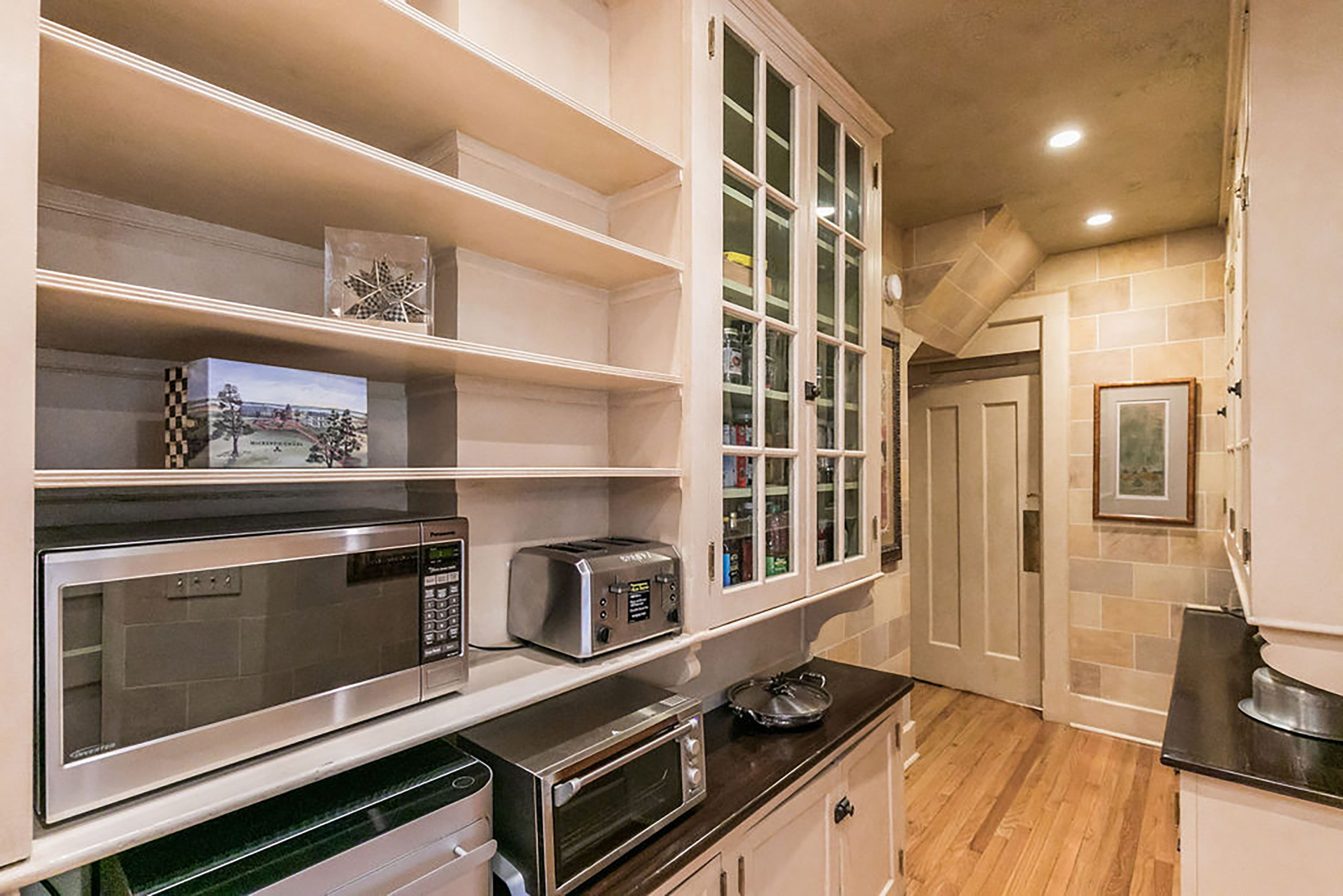 Owner says living at this historic Fayetteville home has been a "dream ...