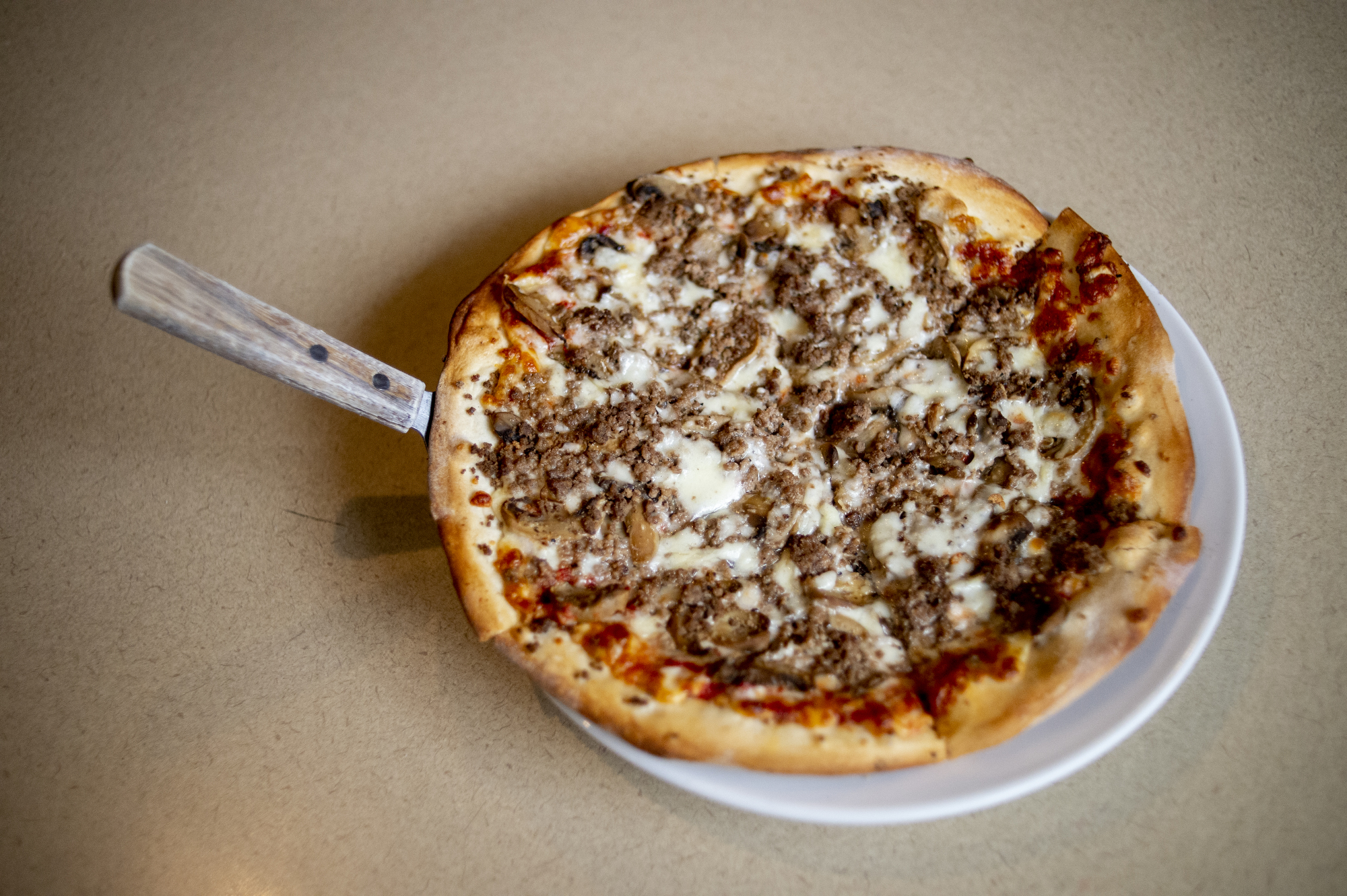 Michigan's Best Local Eats: Ruggero's Italian Restaurant in Flint ...