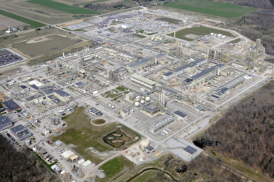 Hemlock Semiconductor named 'coolest thing made in Michigan' - mlive.com