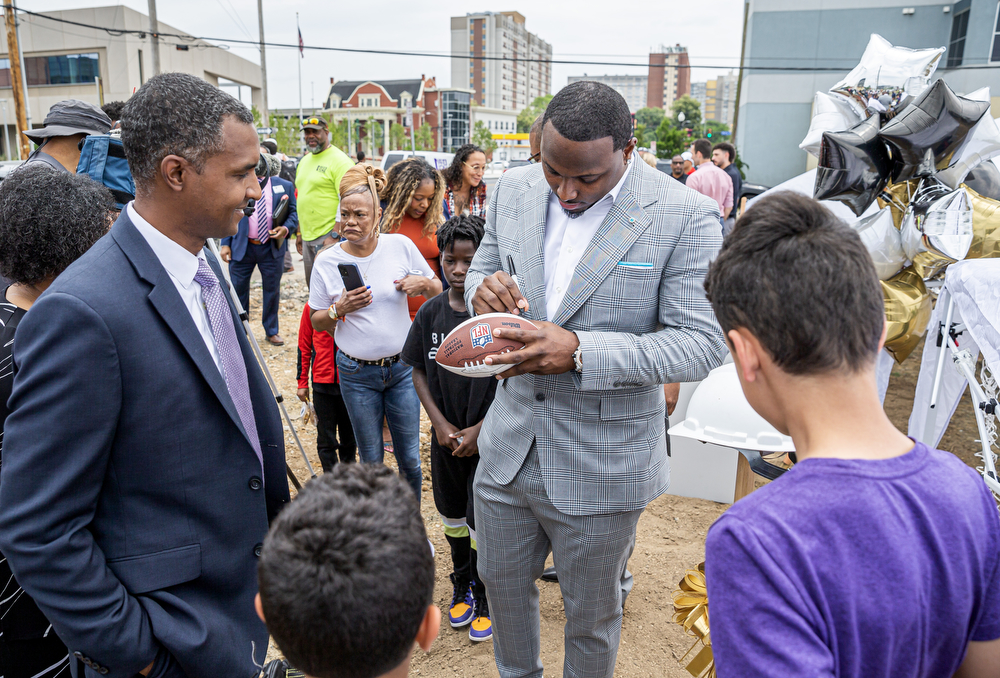 LeSean McCoy’s Savoy 48 groundbreaking ceremony - pennlive.com