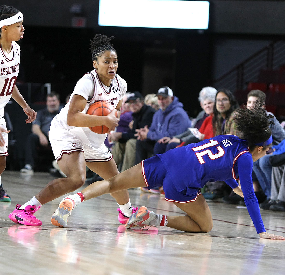 UMass Women's Basketball vs UMass Lowell 11/18/25 - masslive.com
