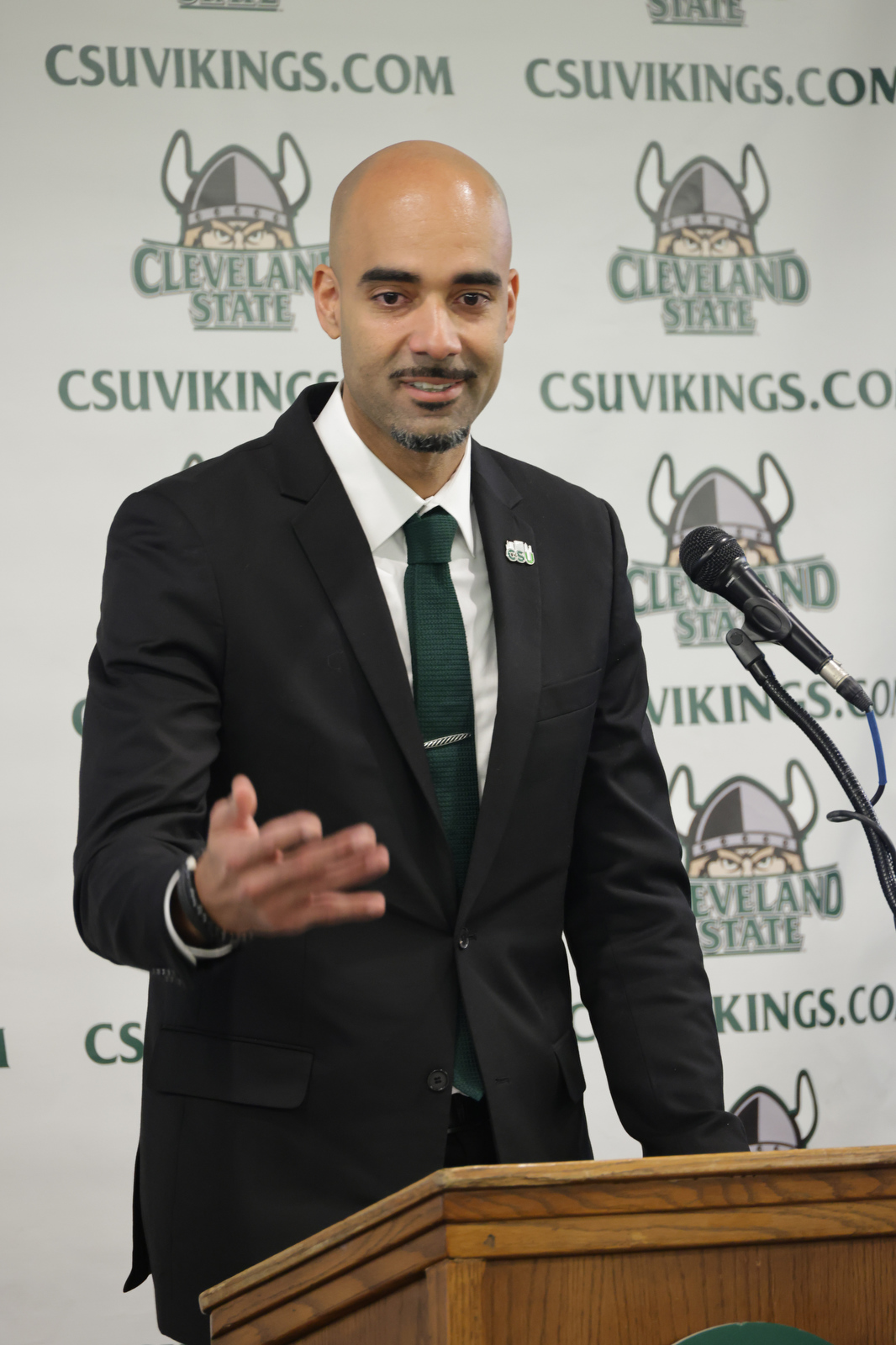 Rob Summers named new men's basketball head coach at CSU - cleveland.com
