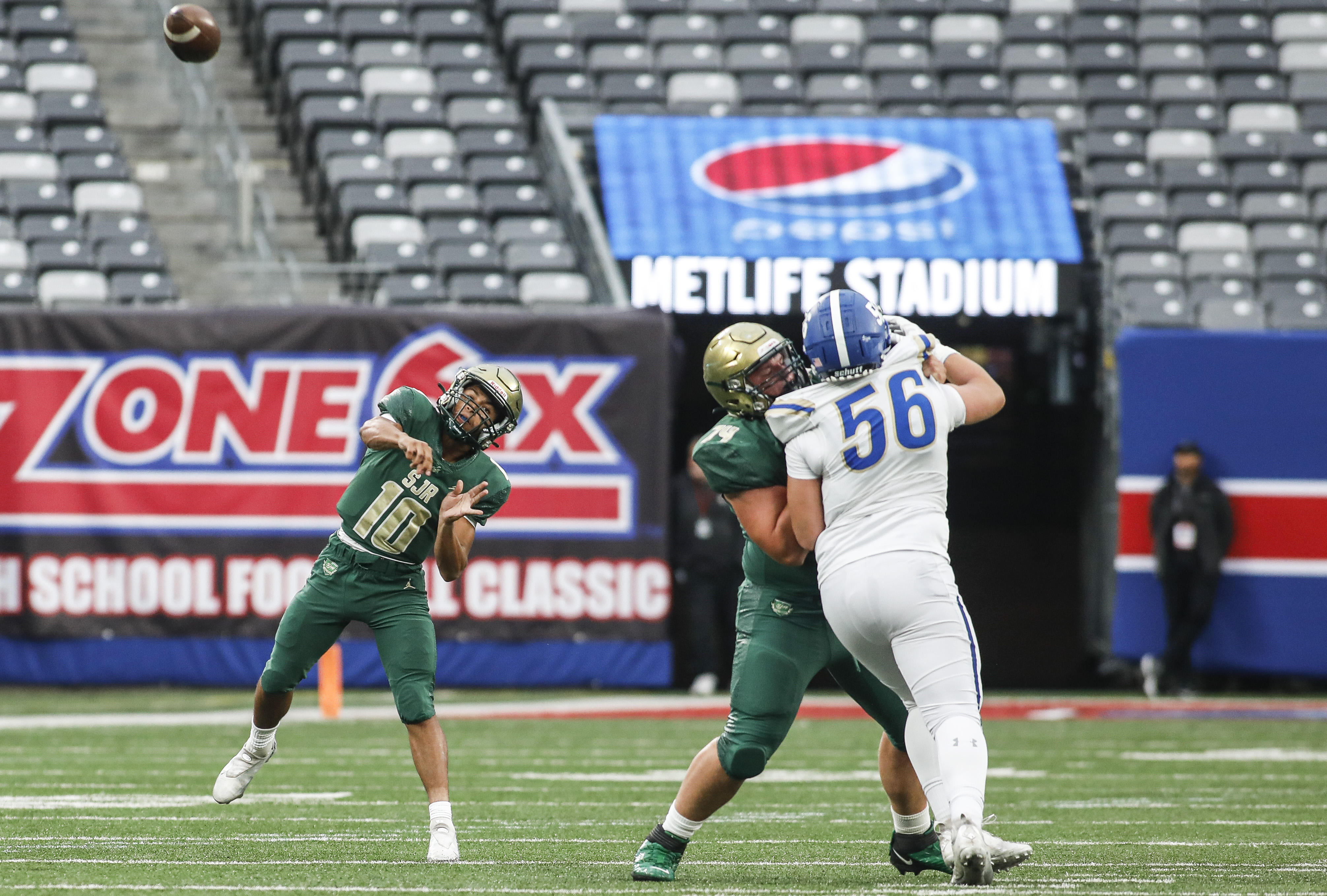 Football: No. 5 St. Joseph (Mont.) vs. No. 19 Donovan Catholic on ...