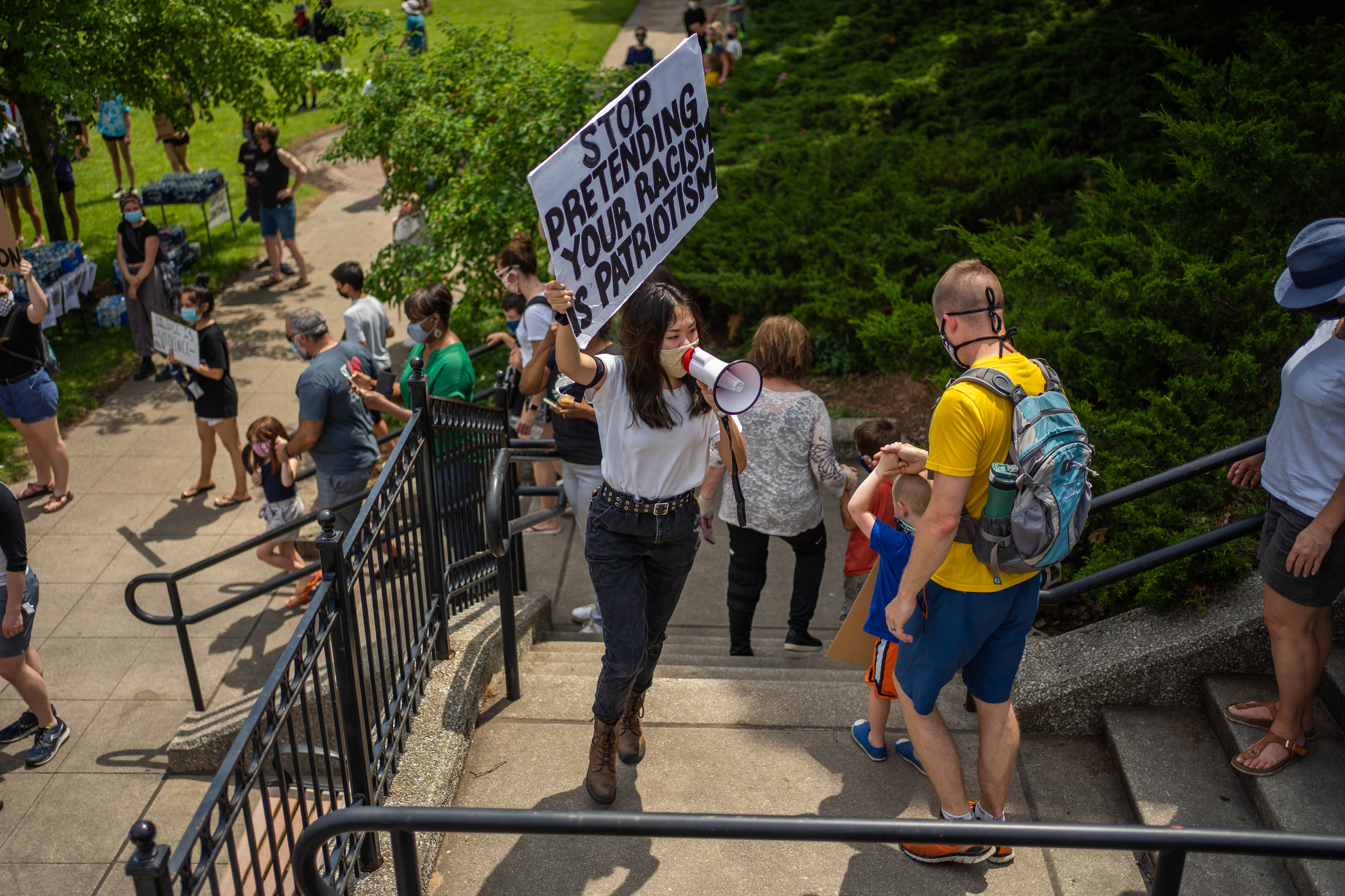 Grand Rapids area students protest police brutality - mlive.com