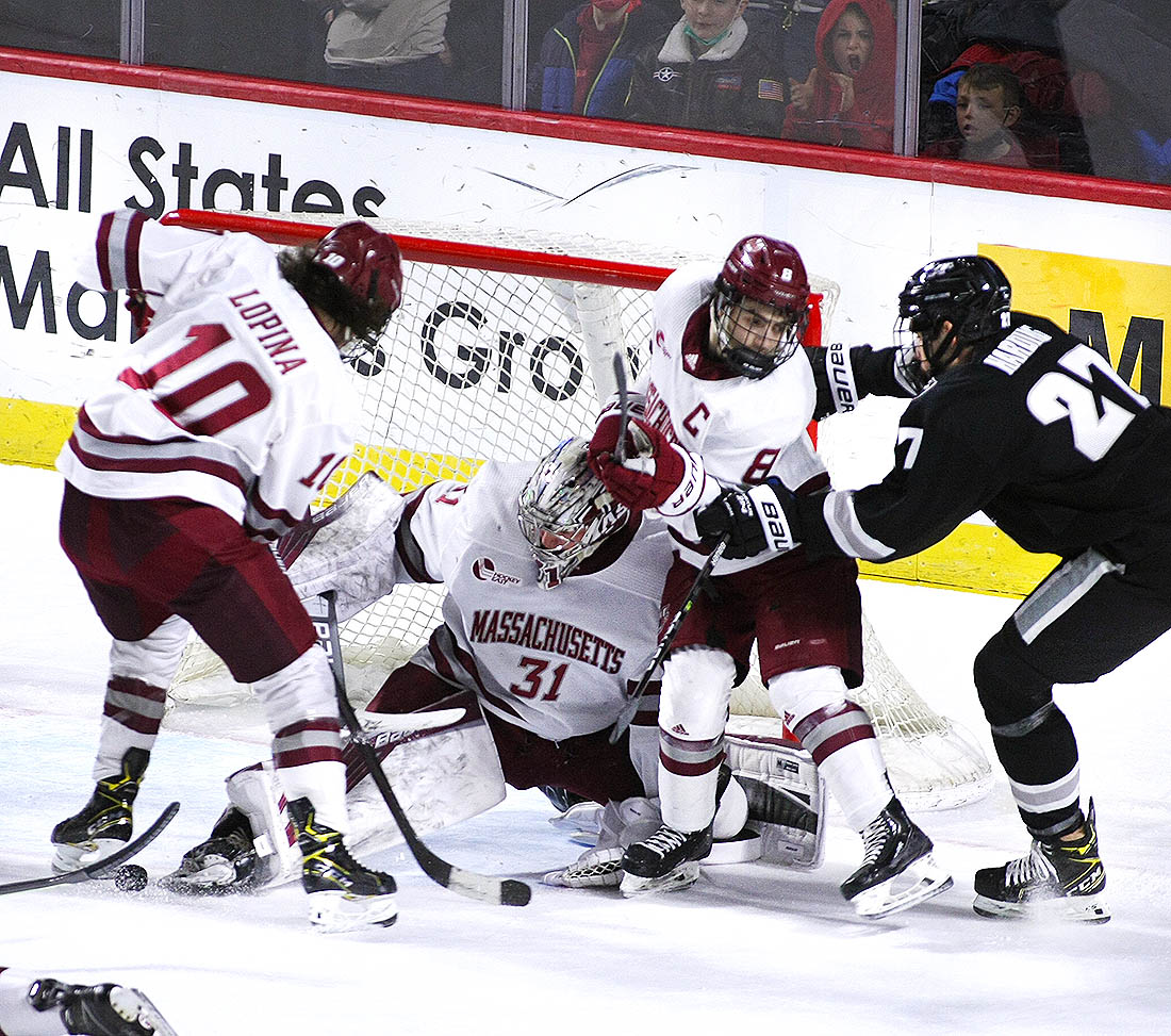 UMass Hockey vs Providence 1/28/22 - masslive.com