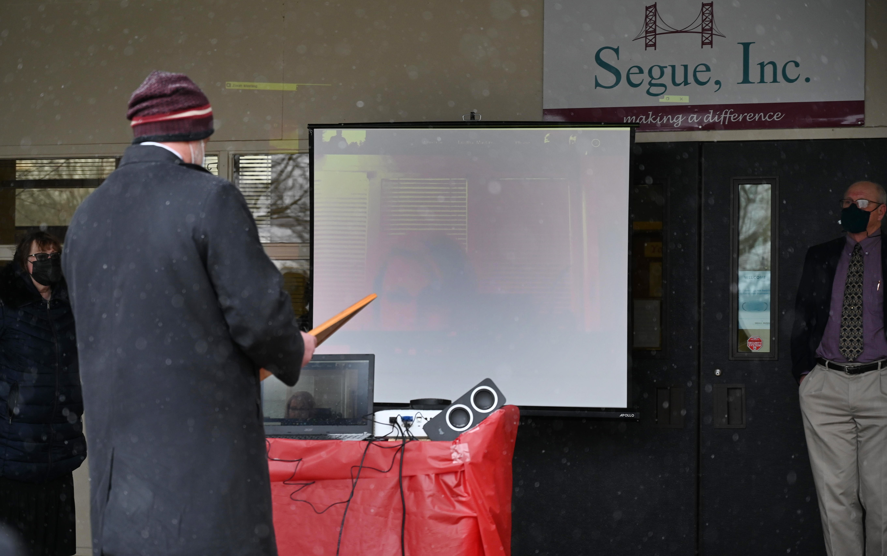 Building renamed at Segue Inc. in honor of Diane Reynolds - mlive.com