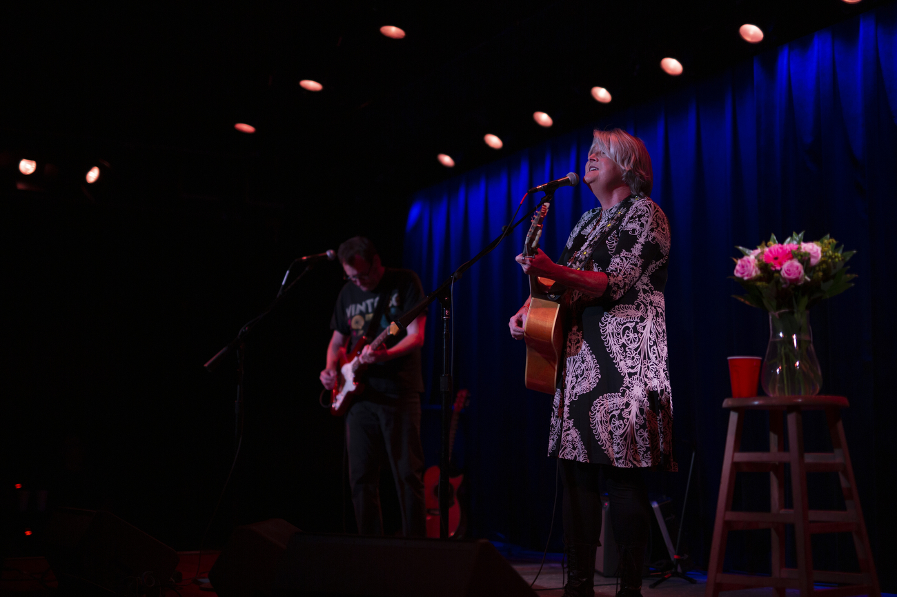 Kim Richey performs at the Ark’s first live concert since quarantine ...