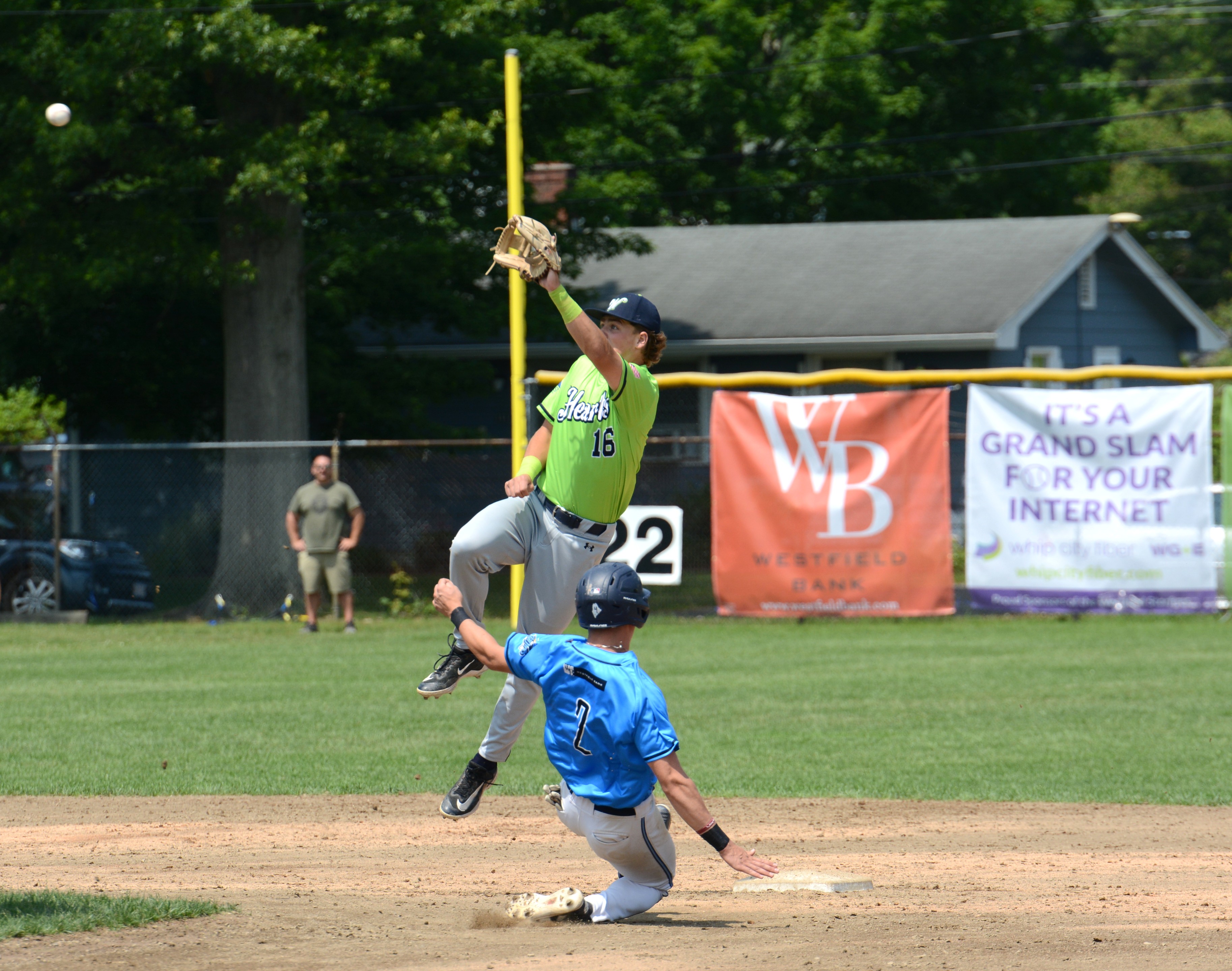 6-11-25 Westfield Starfires vs. Worcester Bravehearts - masslive.com