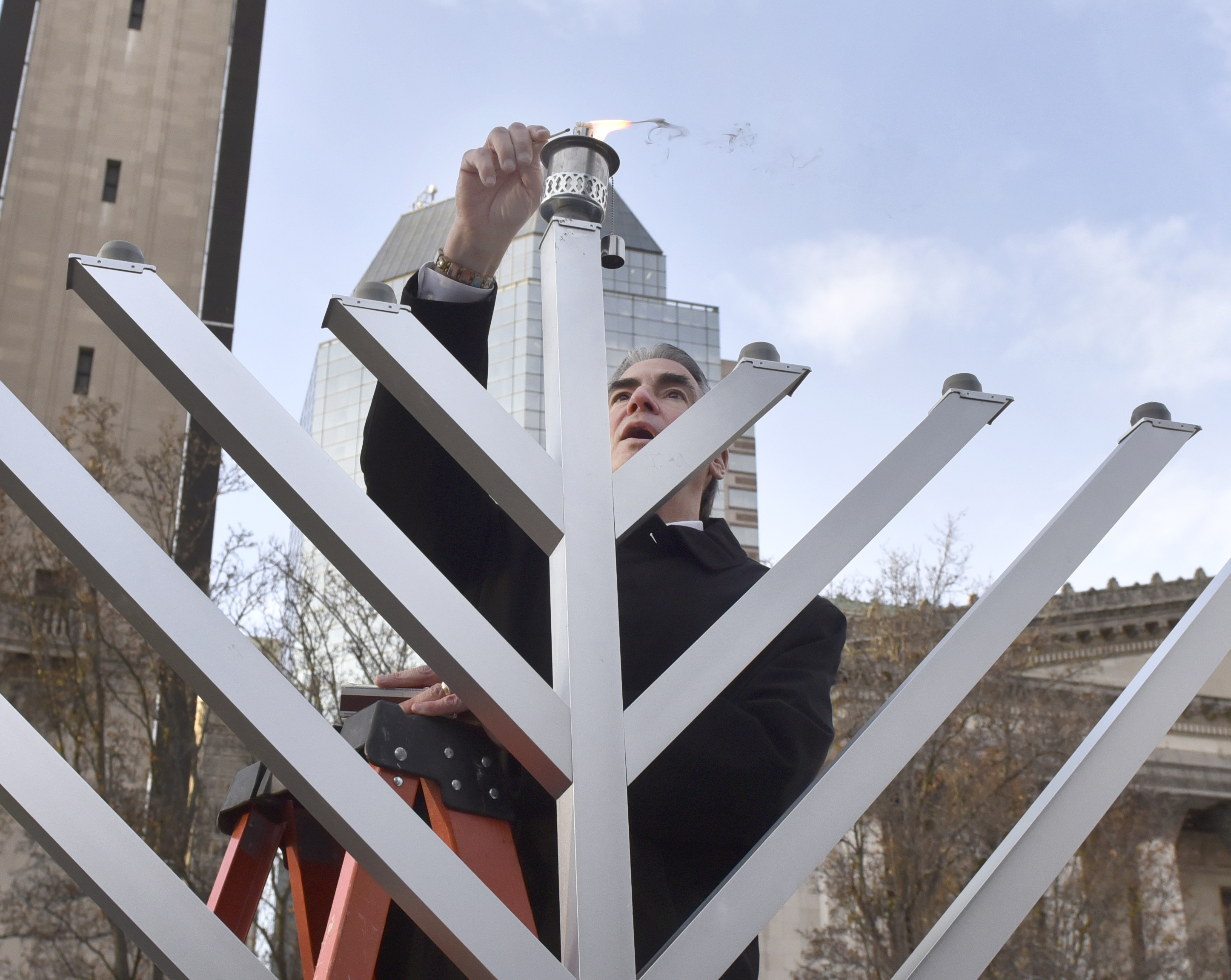 Springfield celebrates Hanukkah with Court Square menorah lighting ...