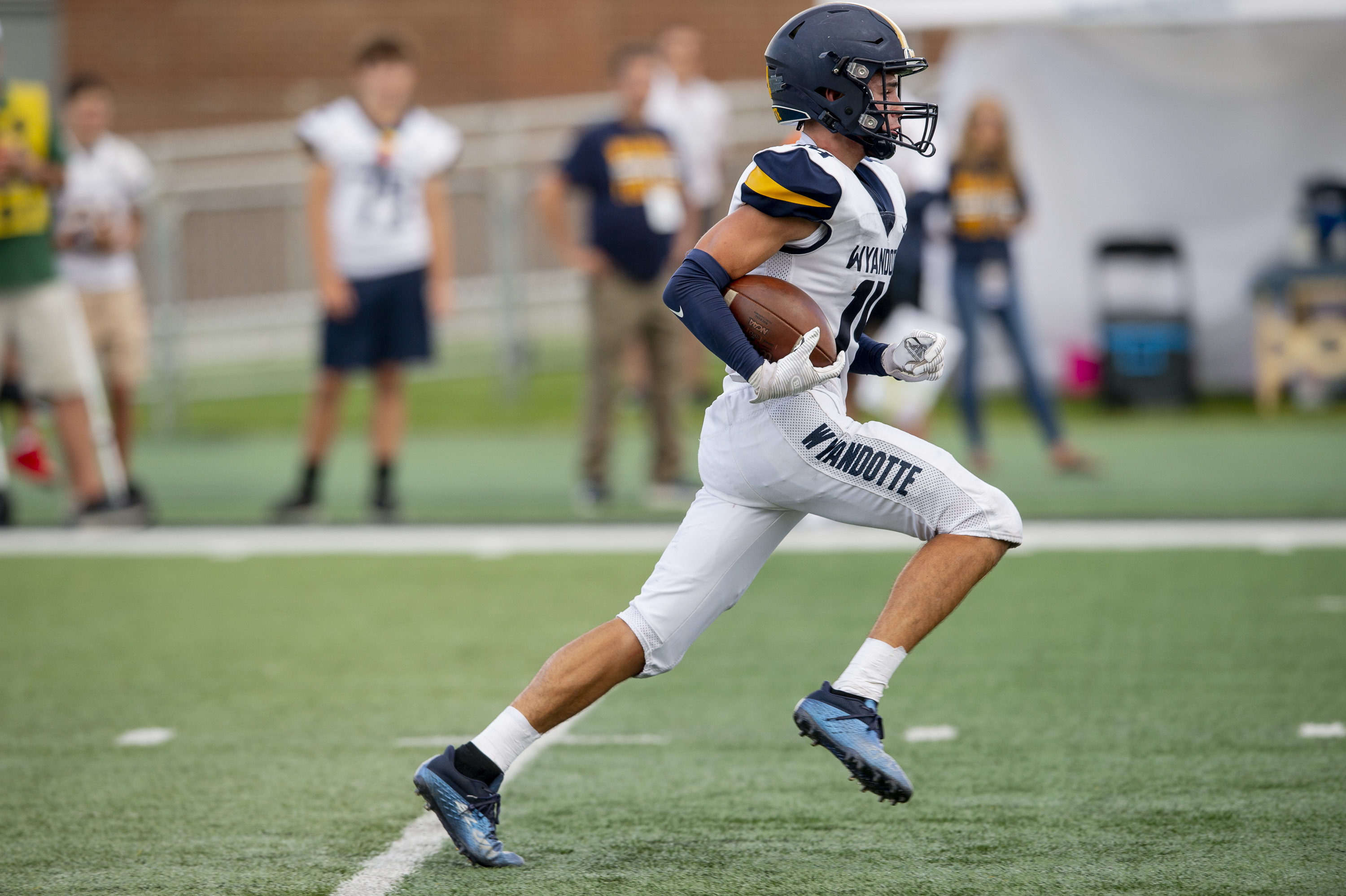Allen Park vs. Wyandotte Roosevelt at Wayne State University - mlive.com