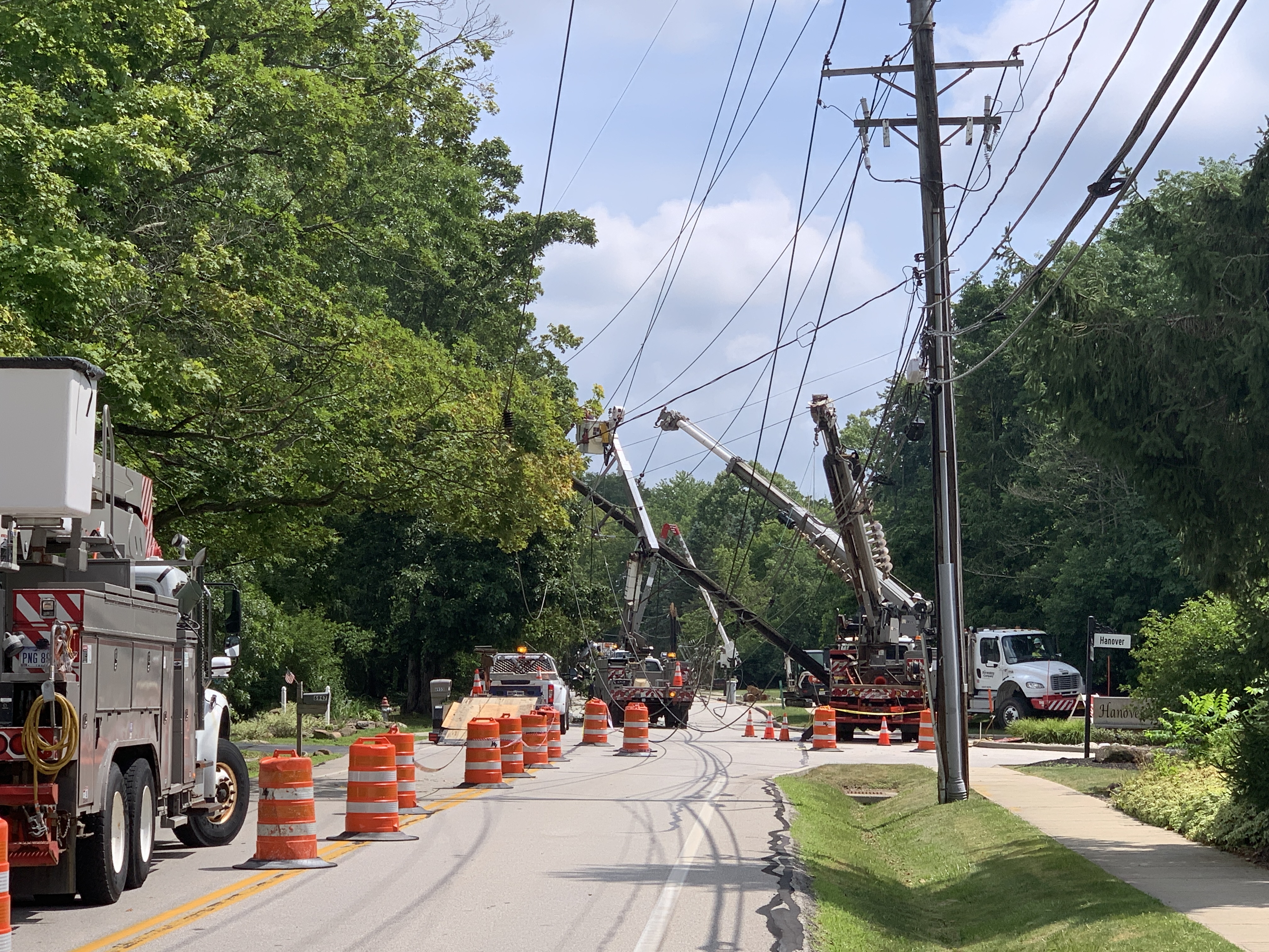 Mayfield Village downed power lines - cleveland.com