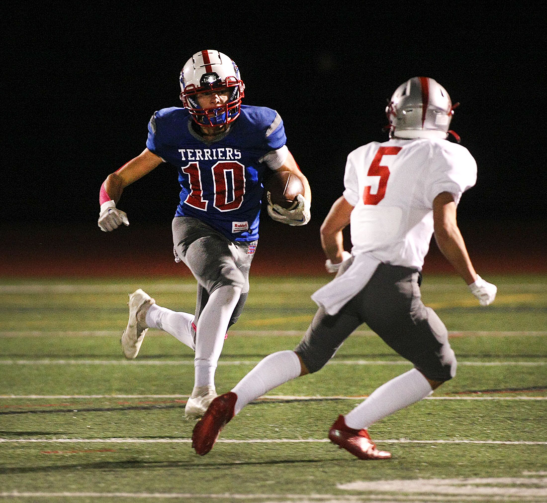 East Longmeadow vs West Side Football 10/7/22 - masslive.com