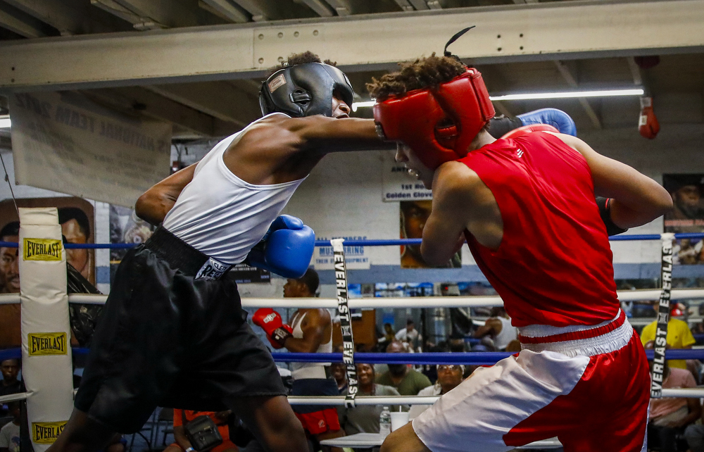 Julian Lopez chooses the boxing ring over the streets ...