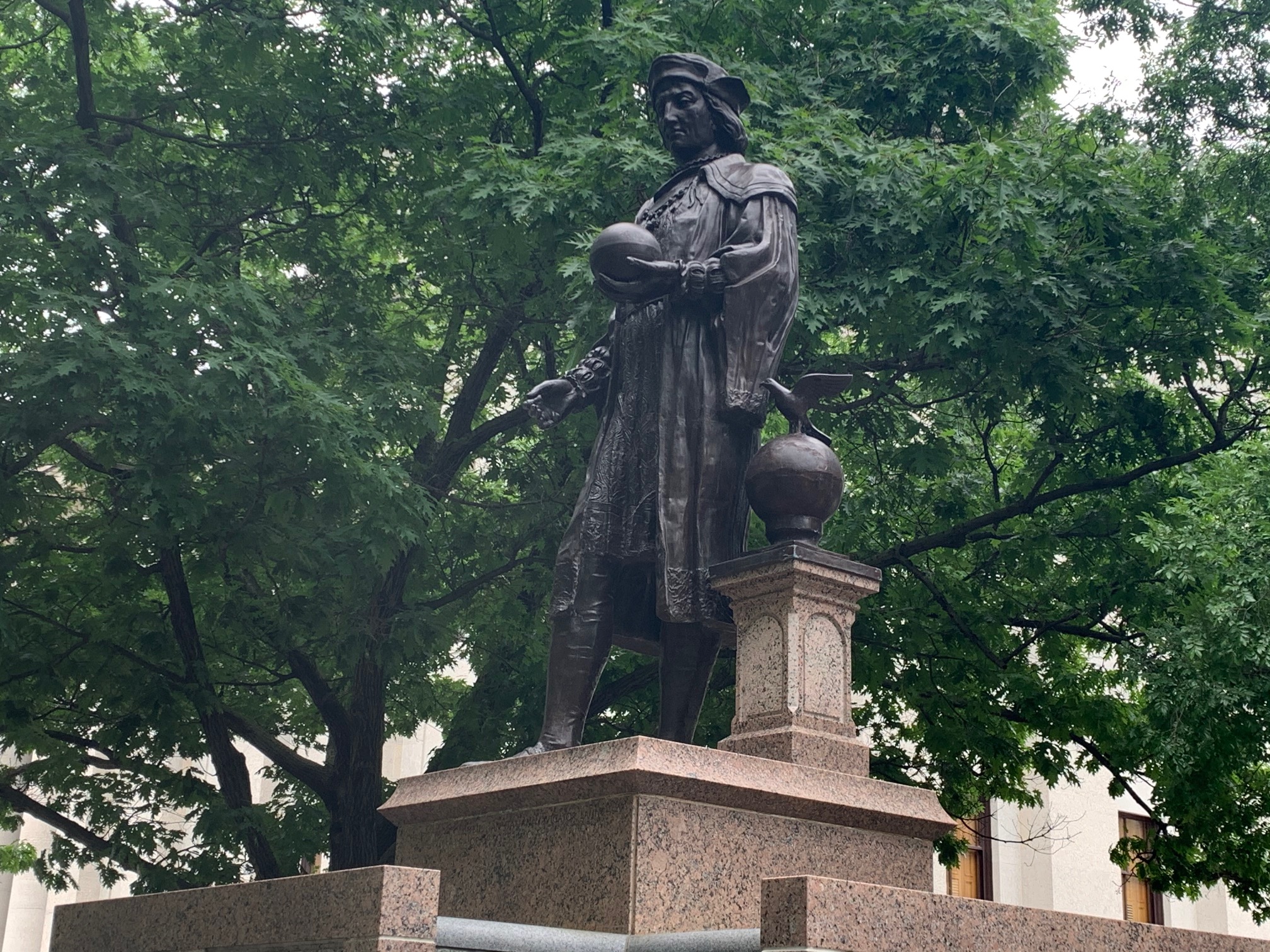 Columbus Statue Columbus Ohio Christopher Columbus Statue In West