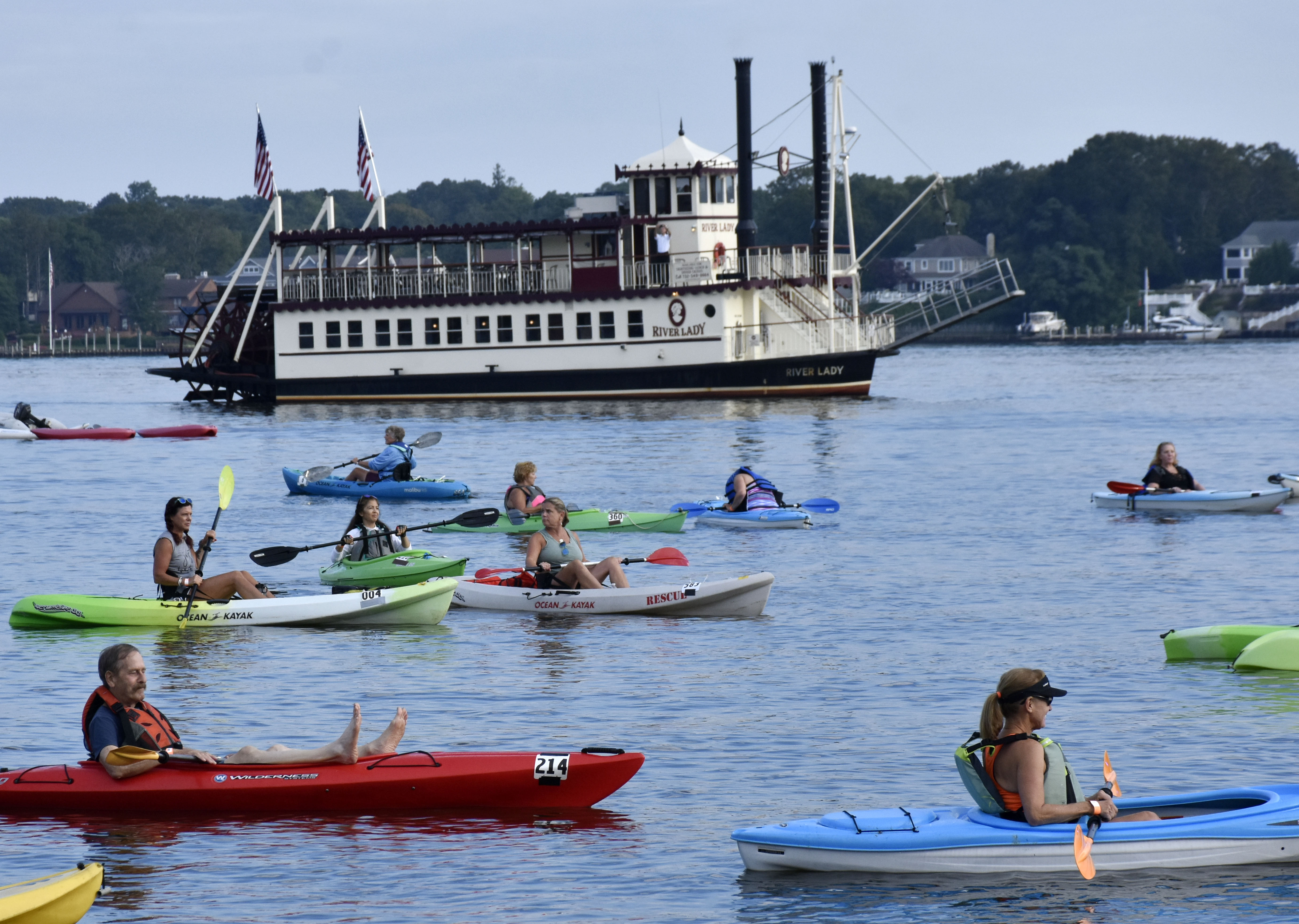 Paddlers attempt Guinness World Record on the Toms River - nj.com