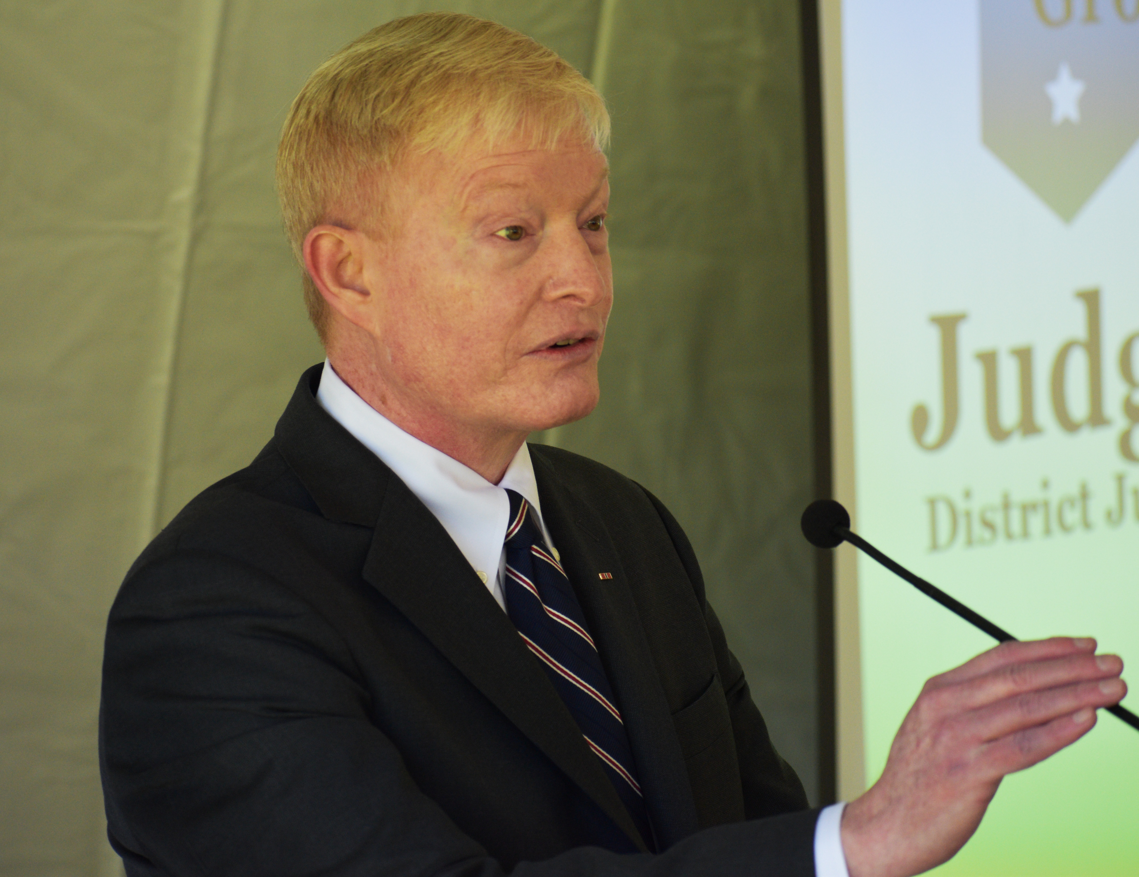 Medal of Honor recipient visits Bangor for veterans housing ...