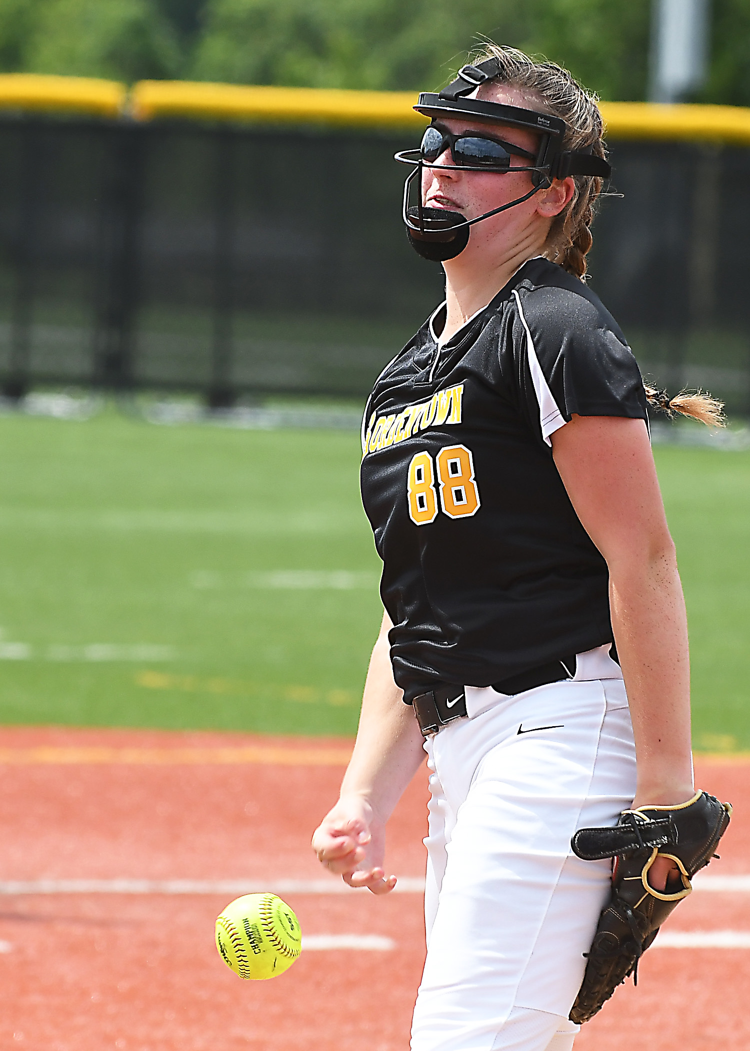 Robbinsville Softball defeats Bordentown 4-0 to win the CJ Group 2 ...