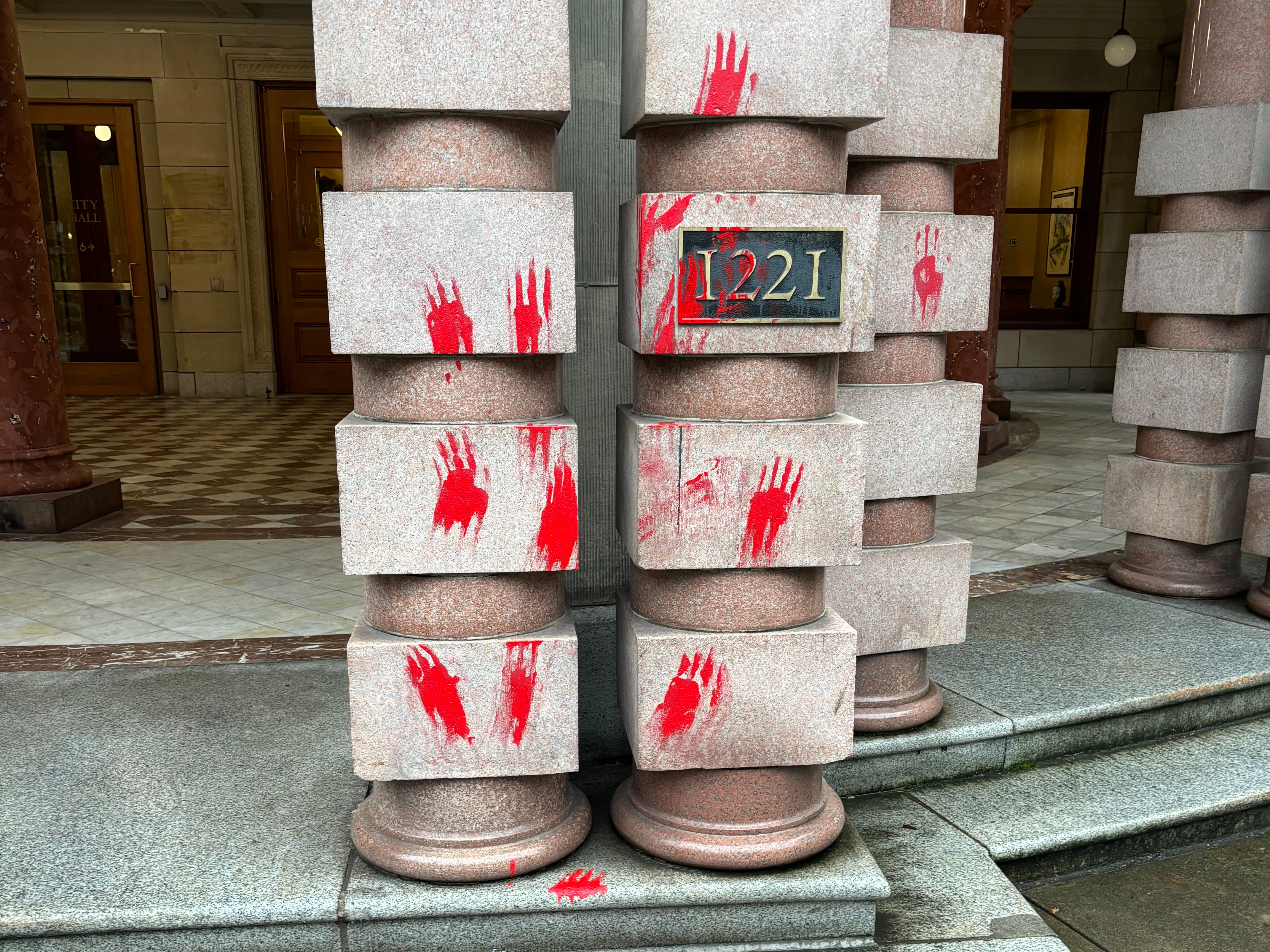 Pro-Palestinian graffiti at Portland City Hall - oregonlive.com
