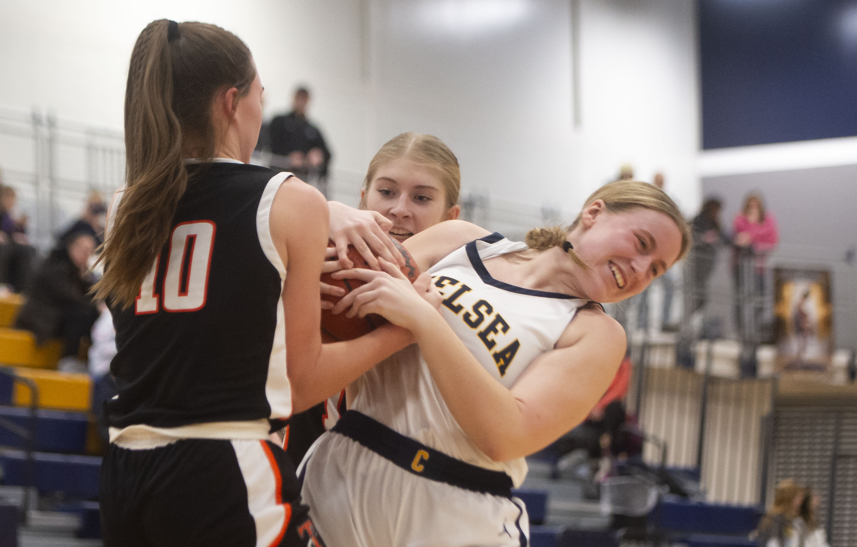 Chelsea girls basketball defeats Tecumseh - mlive.com