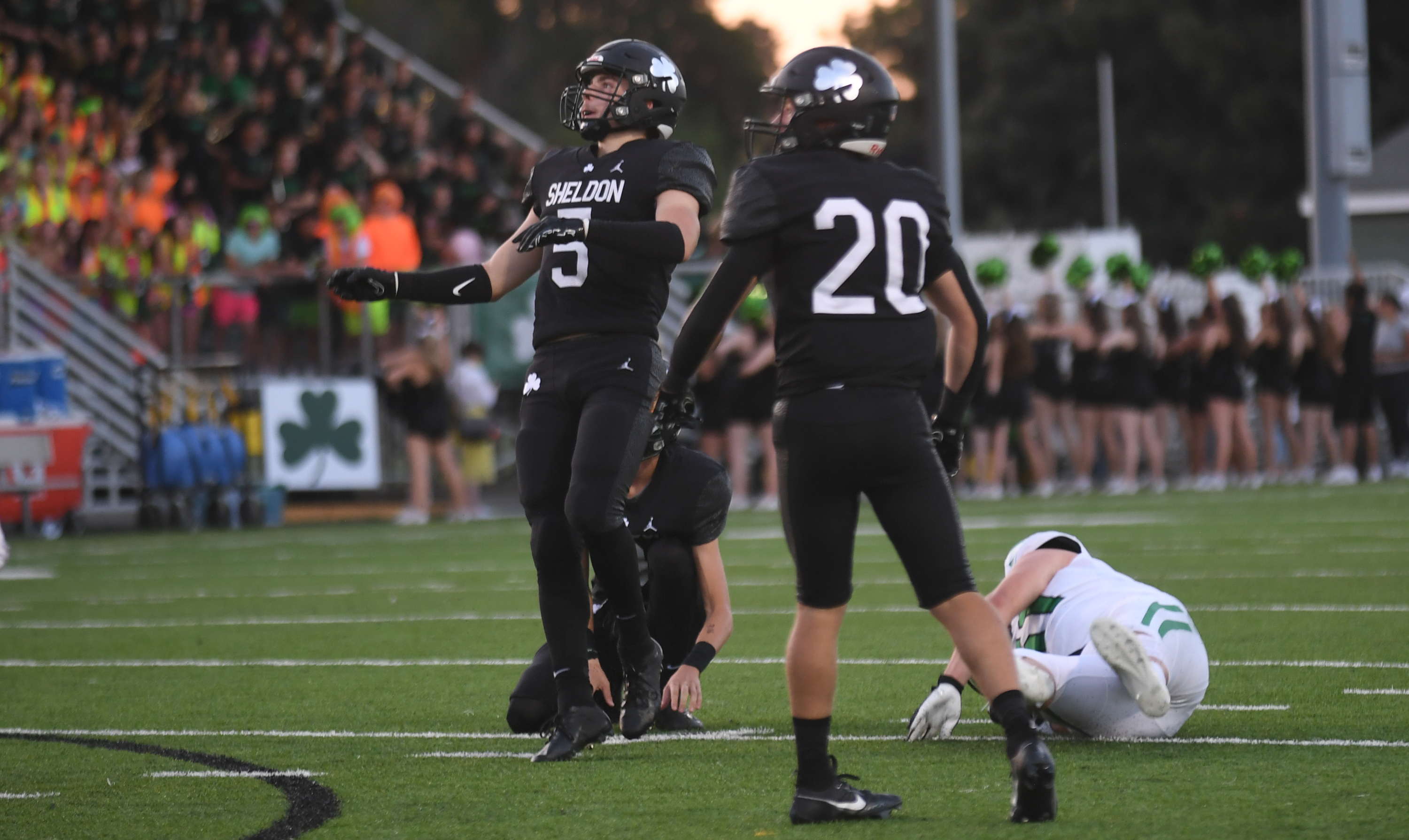 Oregon high school football: West Linn Lions vs Sheldon Irish ...