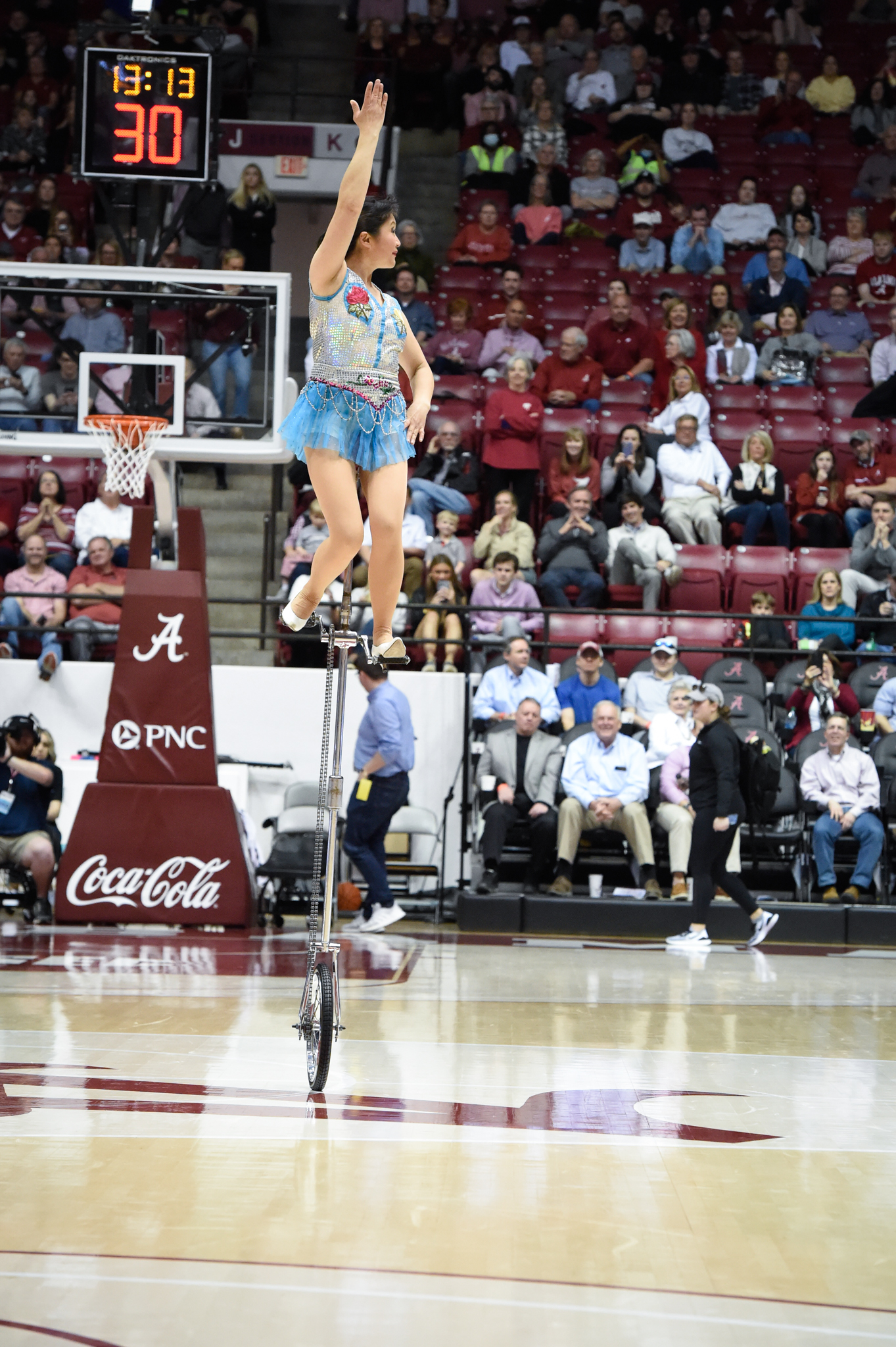 Red Panda Alabama Halftime 2022 - al.com
