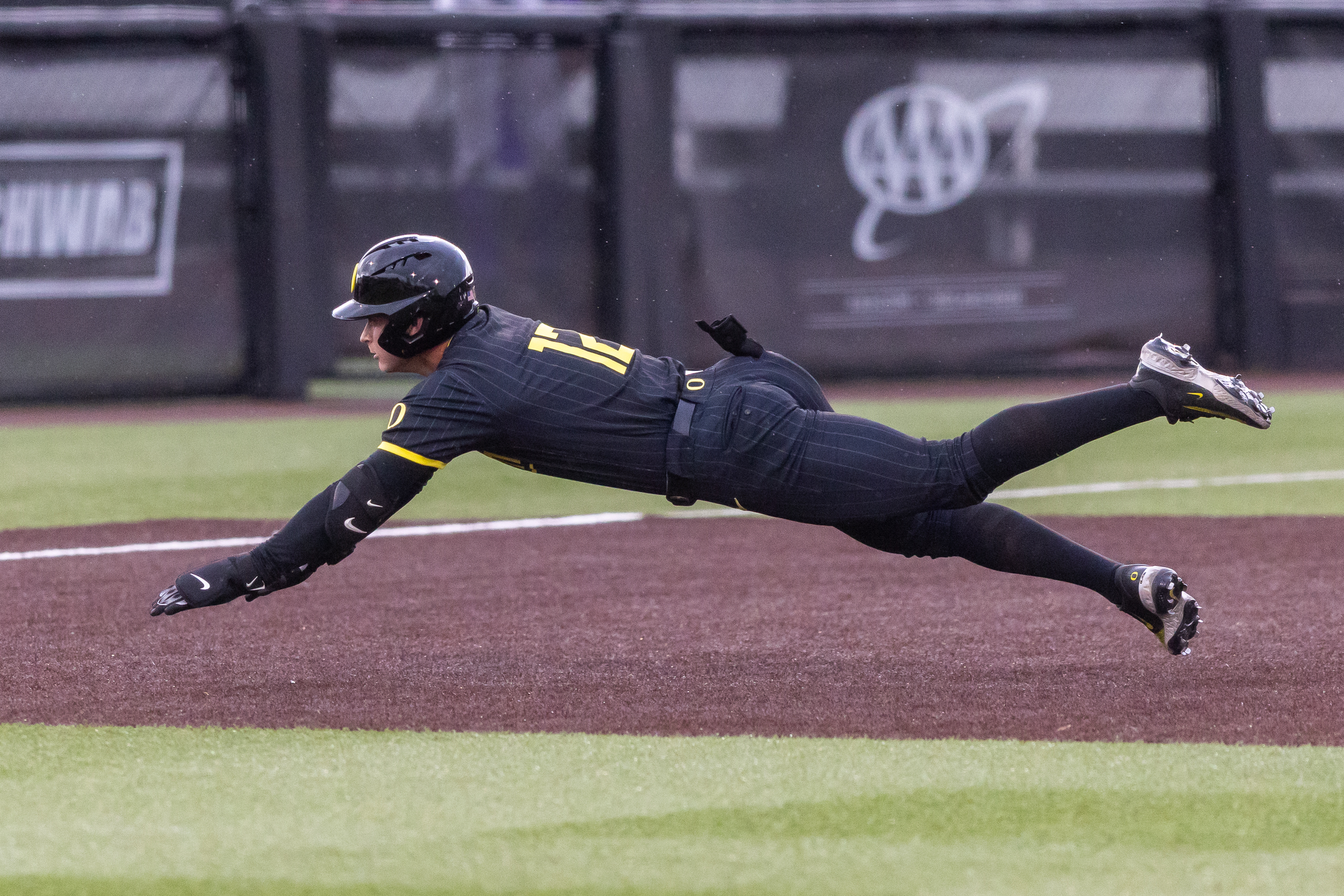 No. 15 Oregon Ducks baseball vs. Portland: April 2, 2025 - oregonlive.com