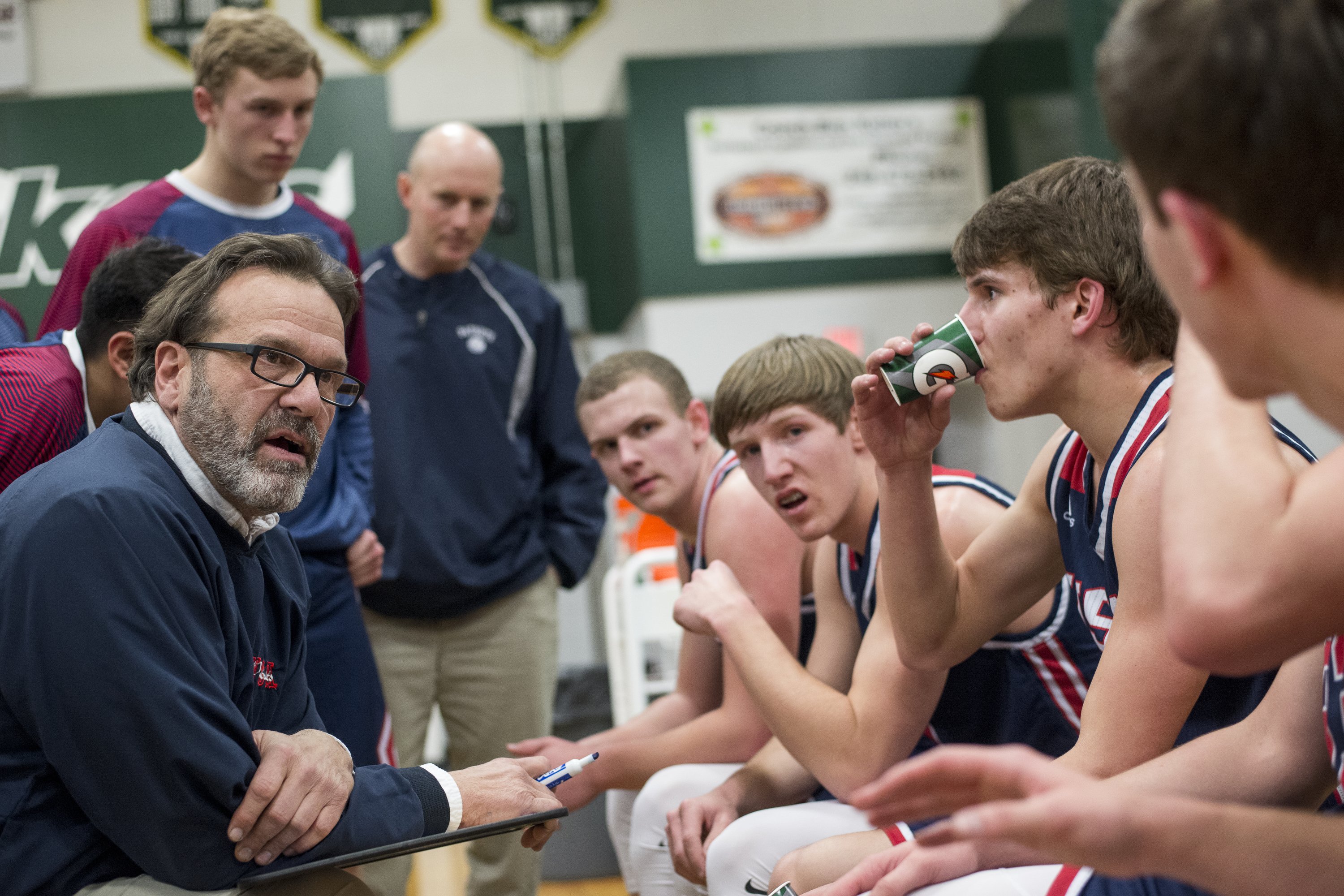 Longtime Unionville-Sebewaing boys basketball coach announces ...