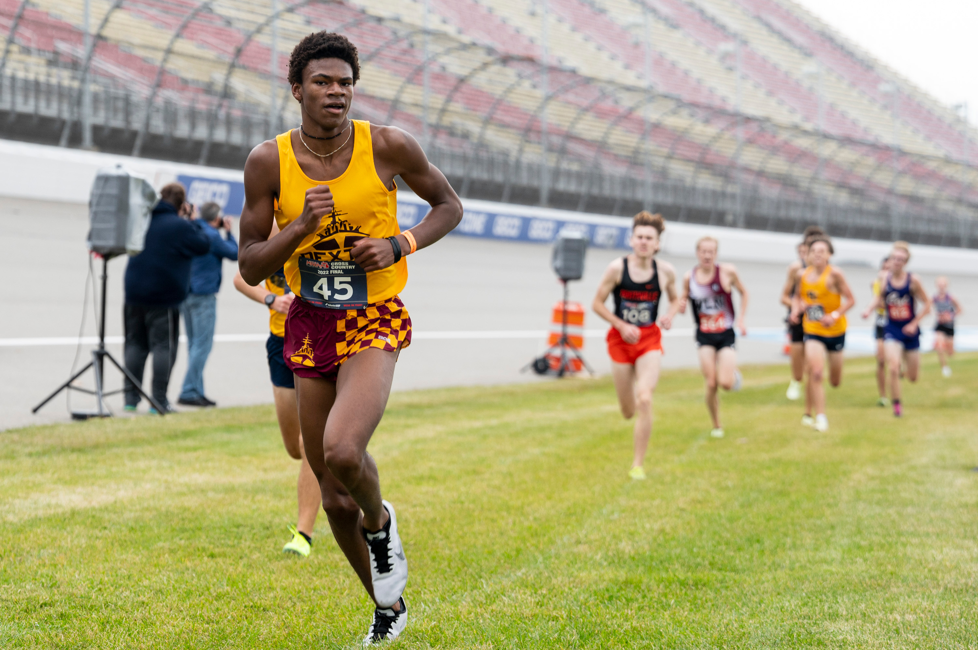 Our favorite photos from 2022 MHSAA Cross Country State Championships ...
