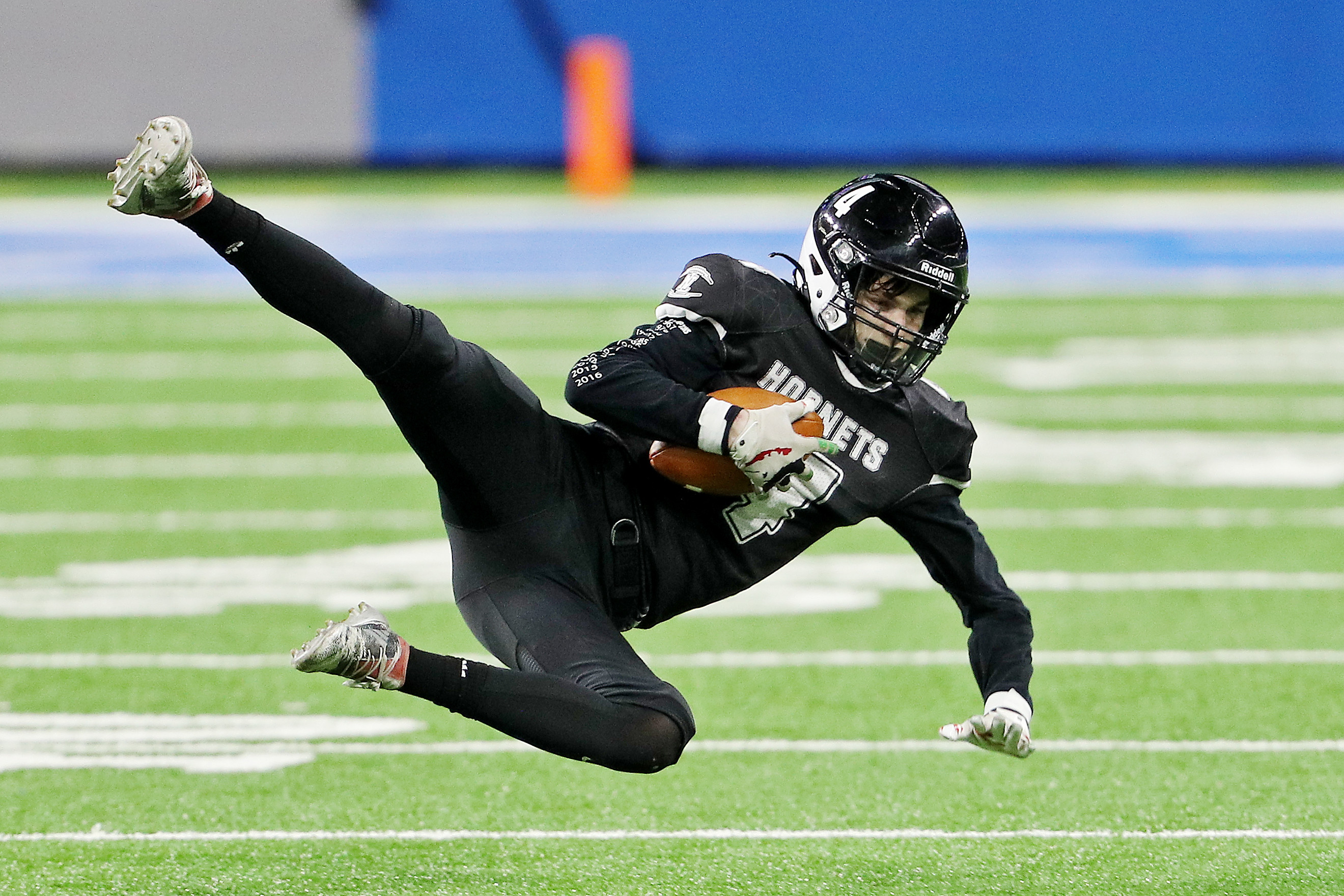 New Lothrop vs. Traverse City St. Francis in MHSAA Division 7 high ...