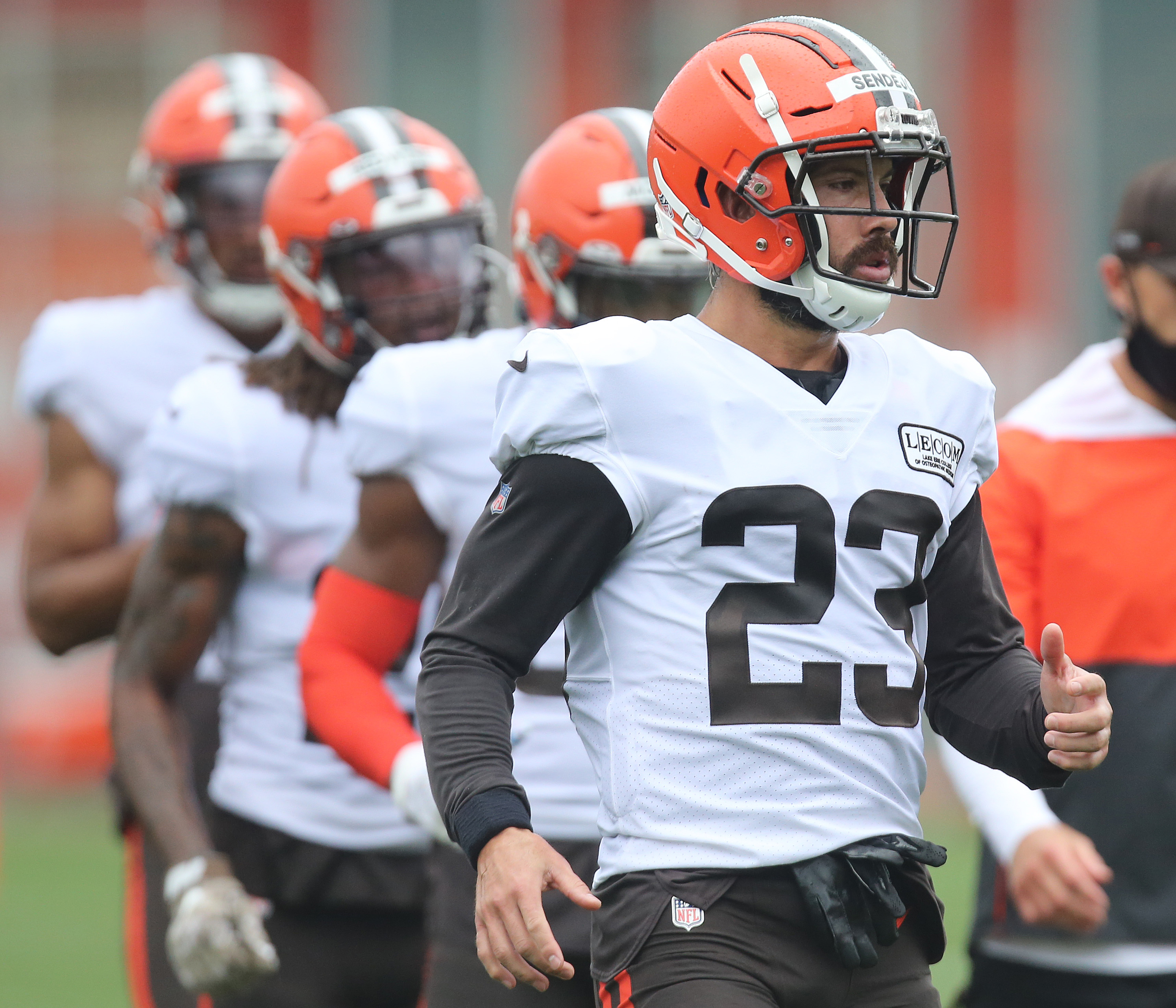 Cleveland Browns safety Andrew Sendejo - cleveland.com