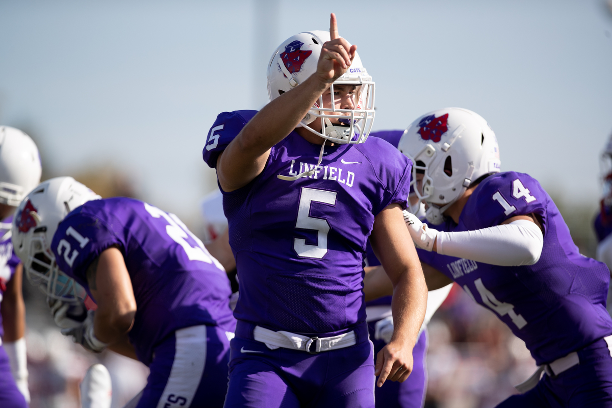 Linfield beats Pacific, extends consecutive winning seasons streak to ...