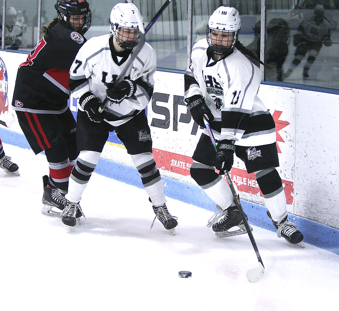 Pope Francis vs Longmeadow girls Hockey 1/19/24 - masslive.com