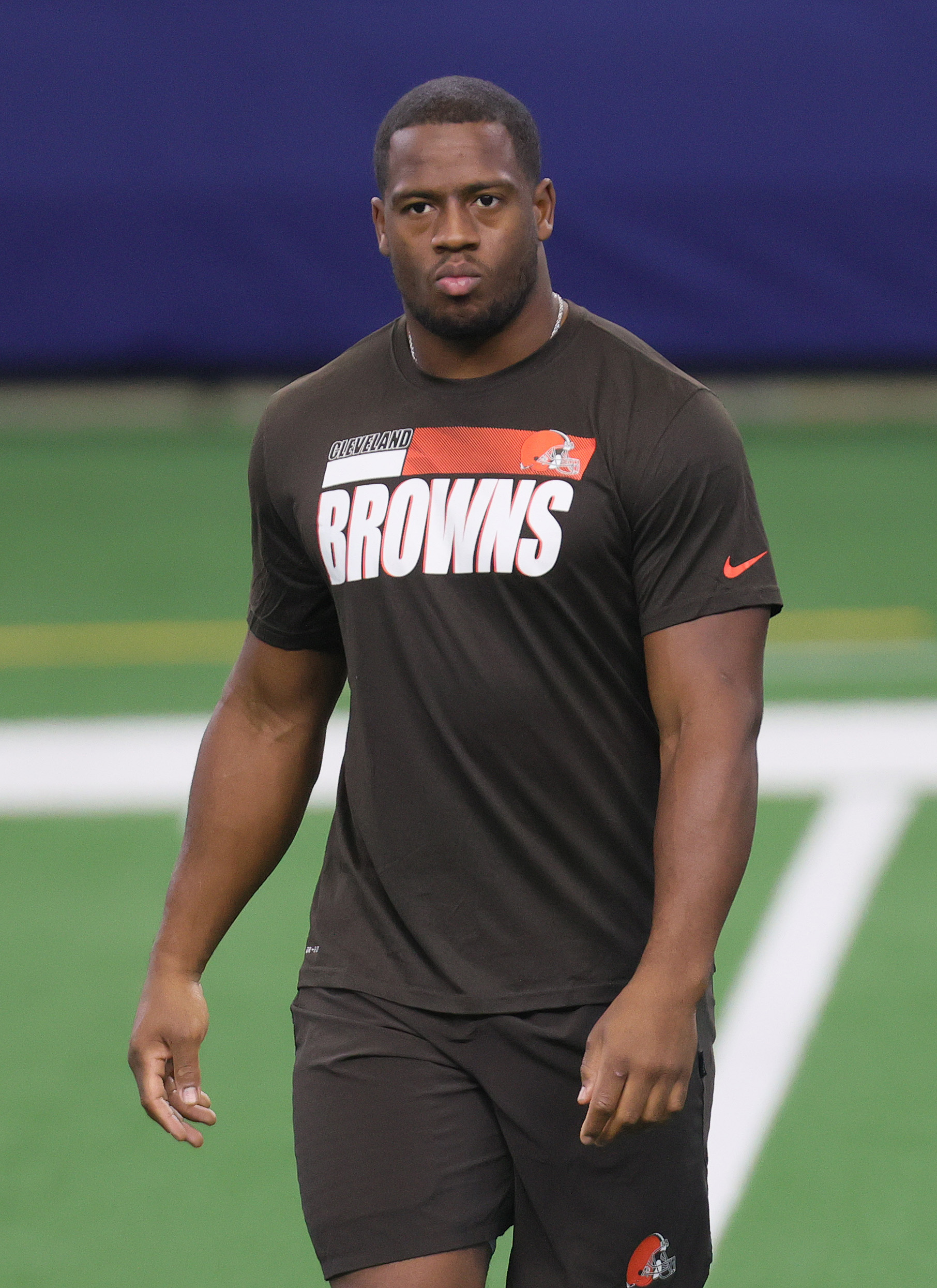 Cleveland Browns Nick Chubb injures knee against Dallas Cowboys ...